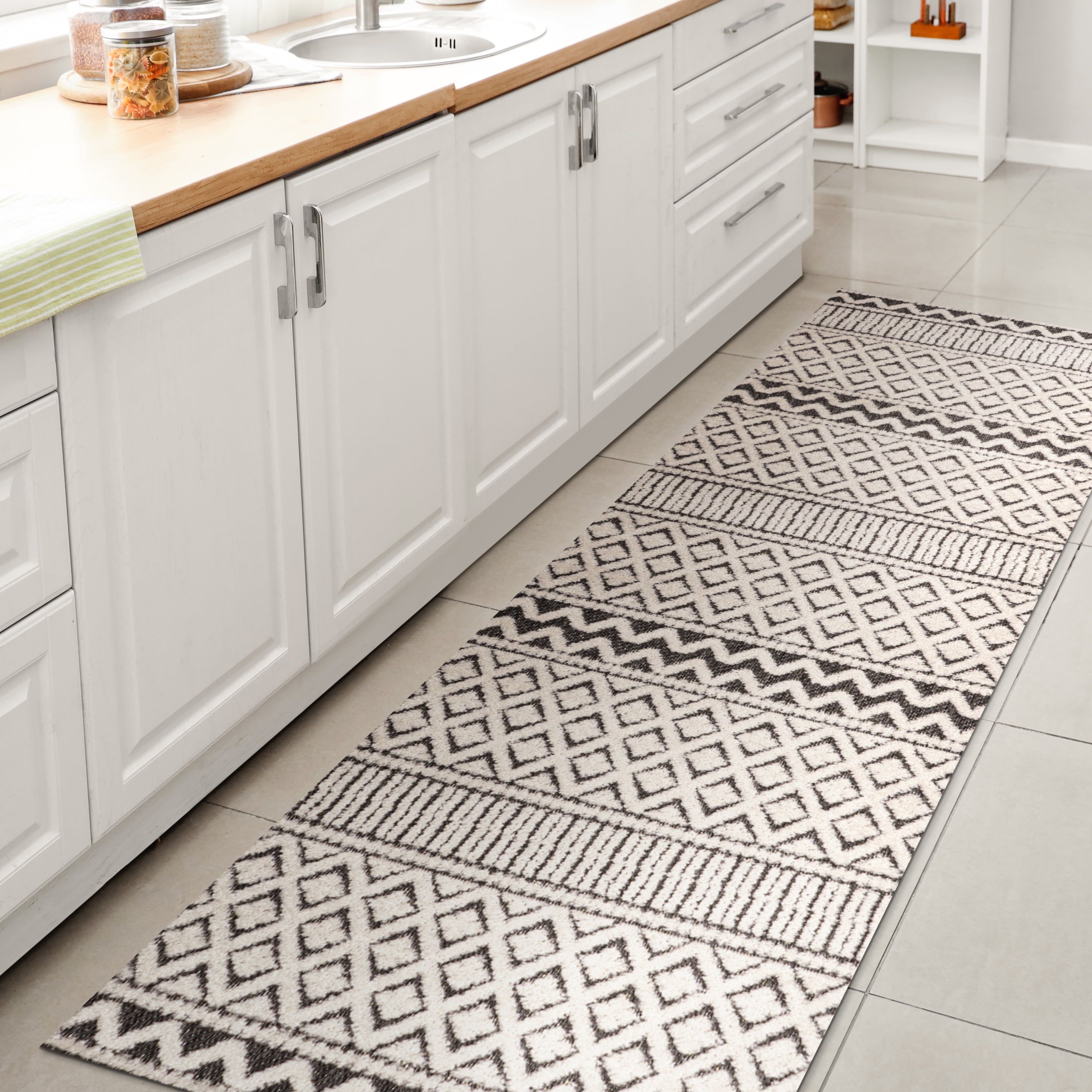 JONATHAN Y SOUTH BEACH 2 x 8 Runner Rug, Ormond Trellis Geometric ...