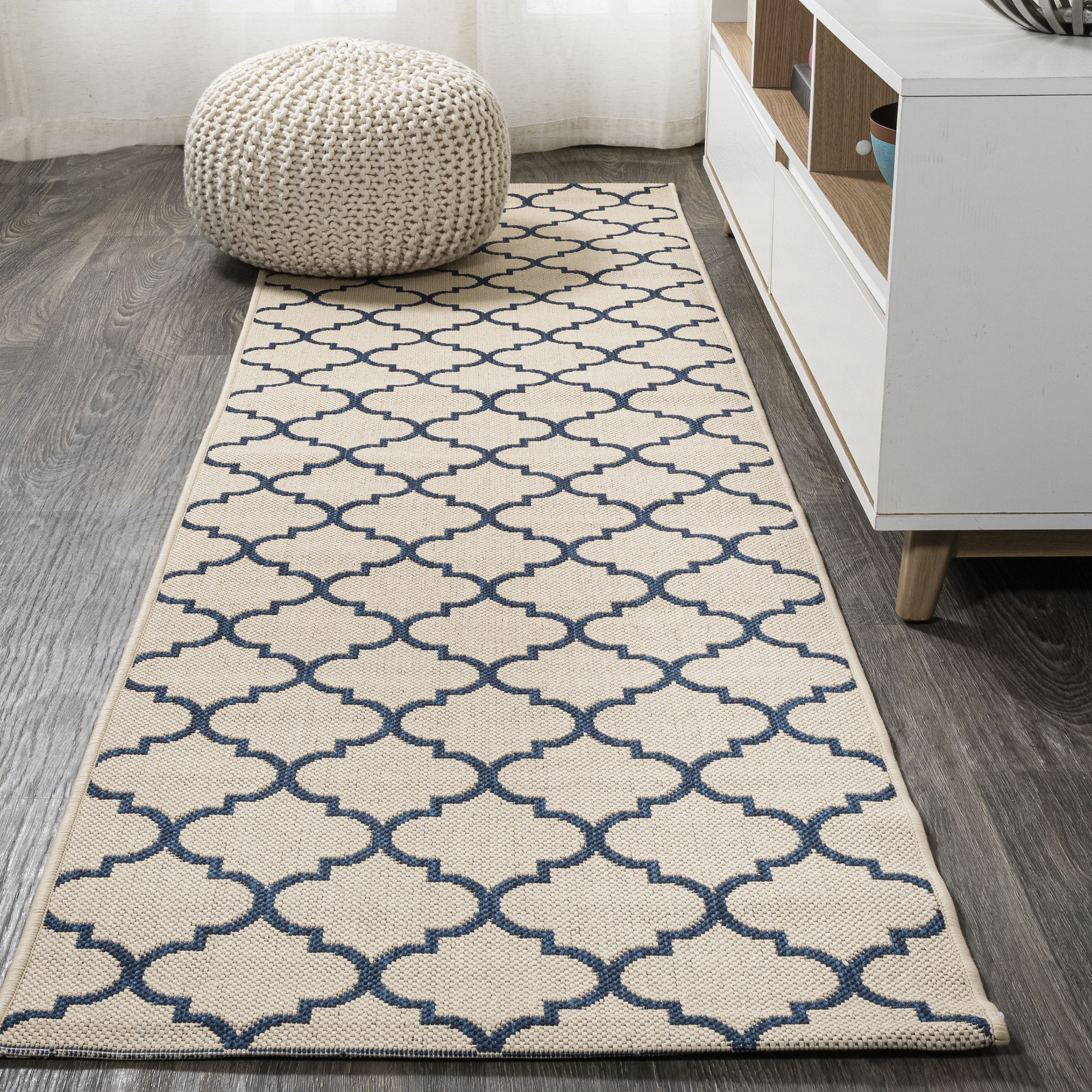 JONATHAN Y SANTA MONICA 2 x 8 Runner Rug, Arabesque Ogee Trellis ...