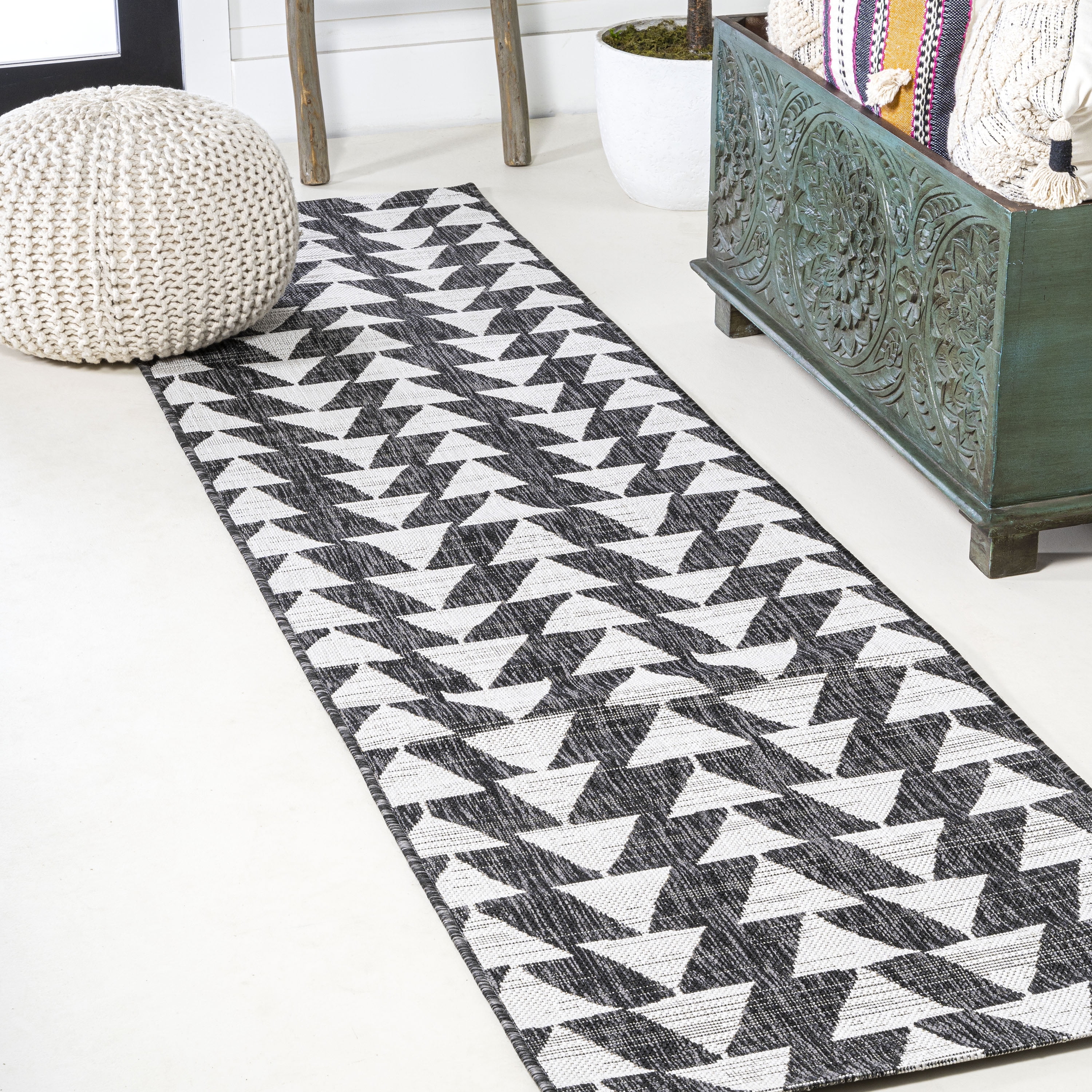 JONATHAN Y SANTA MONICA 2 x 8 Runner Rug, Andratx Tribal Geometric ...