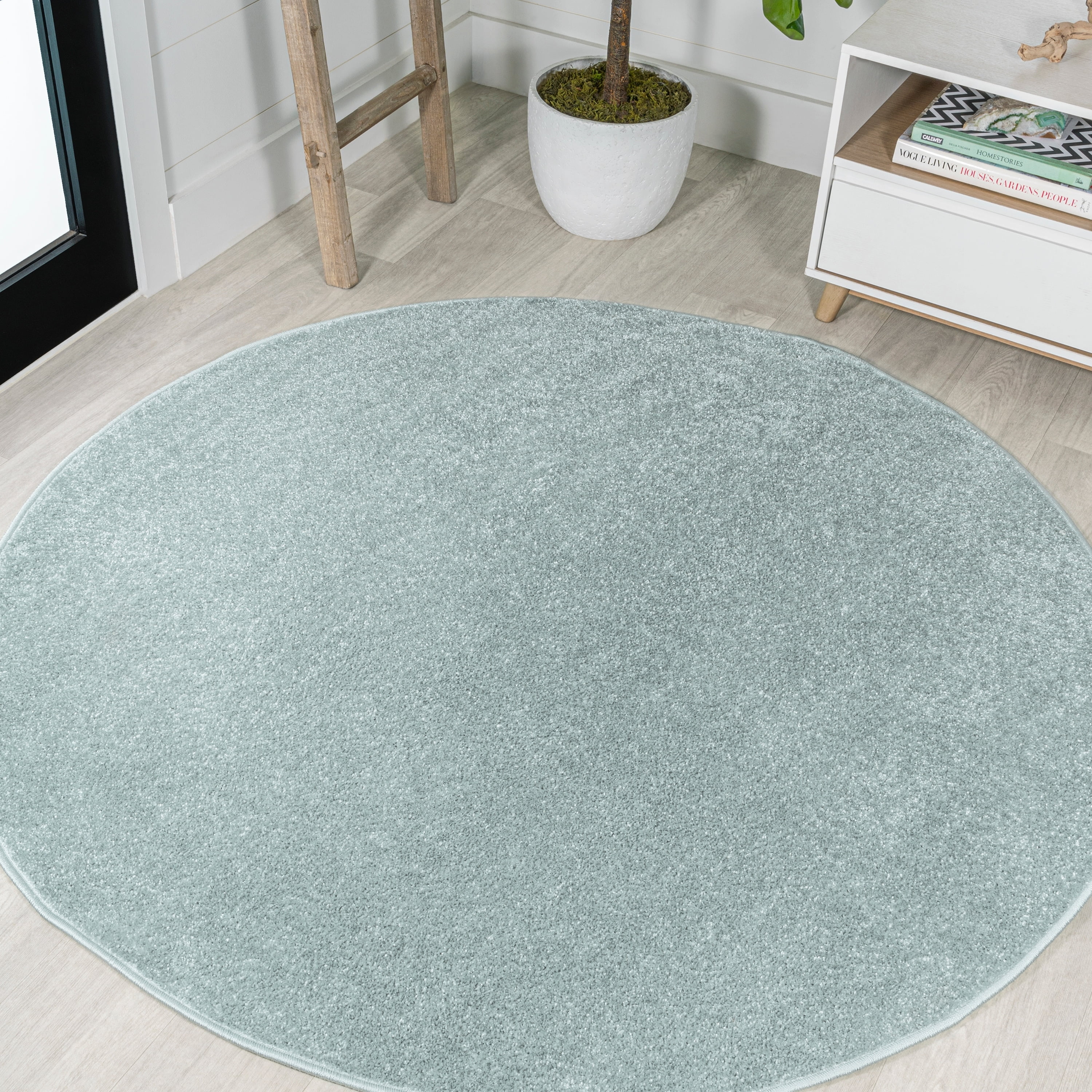 JONATHAN Y Tumbling Solid Low-Pile Area Rug 6' Round - Light Blue ...