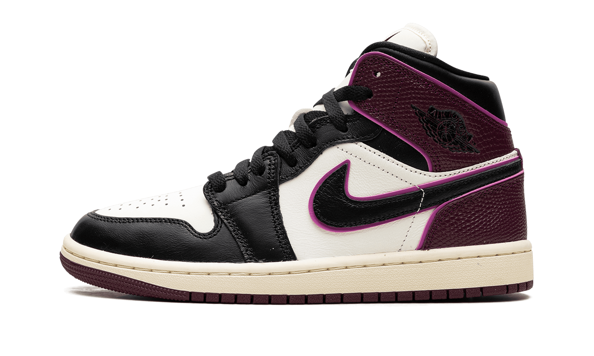 JORDAN WOMENS Air Jordan 1 "Bordeaux" FQ7818 101 from Stadium Goods ...