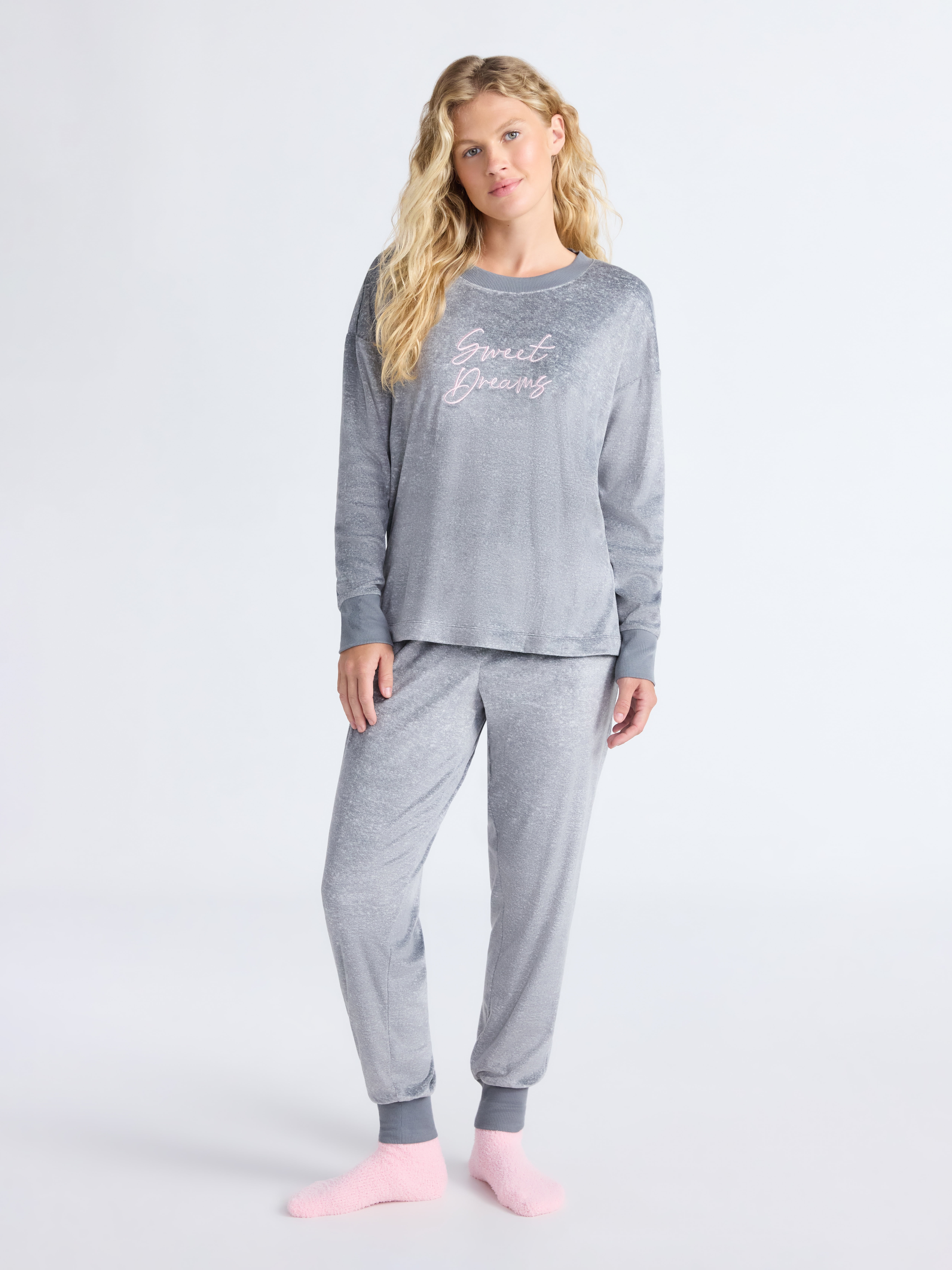 Joyspun Women’s Stretch Velour Long Sleeve Top, Pants, and Socks Pajama ...