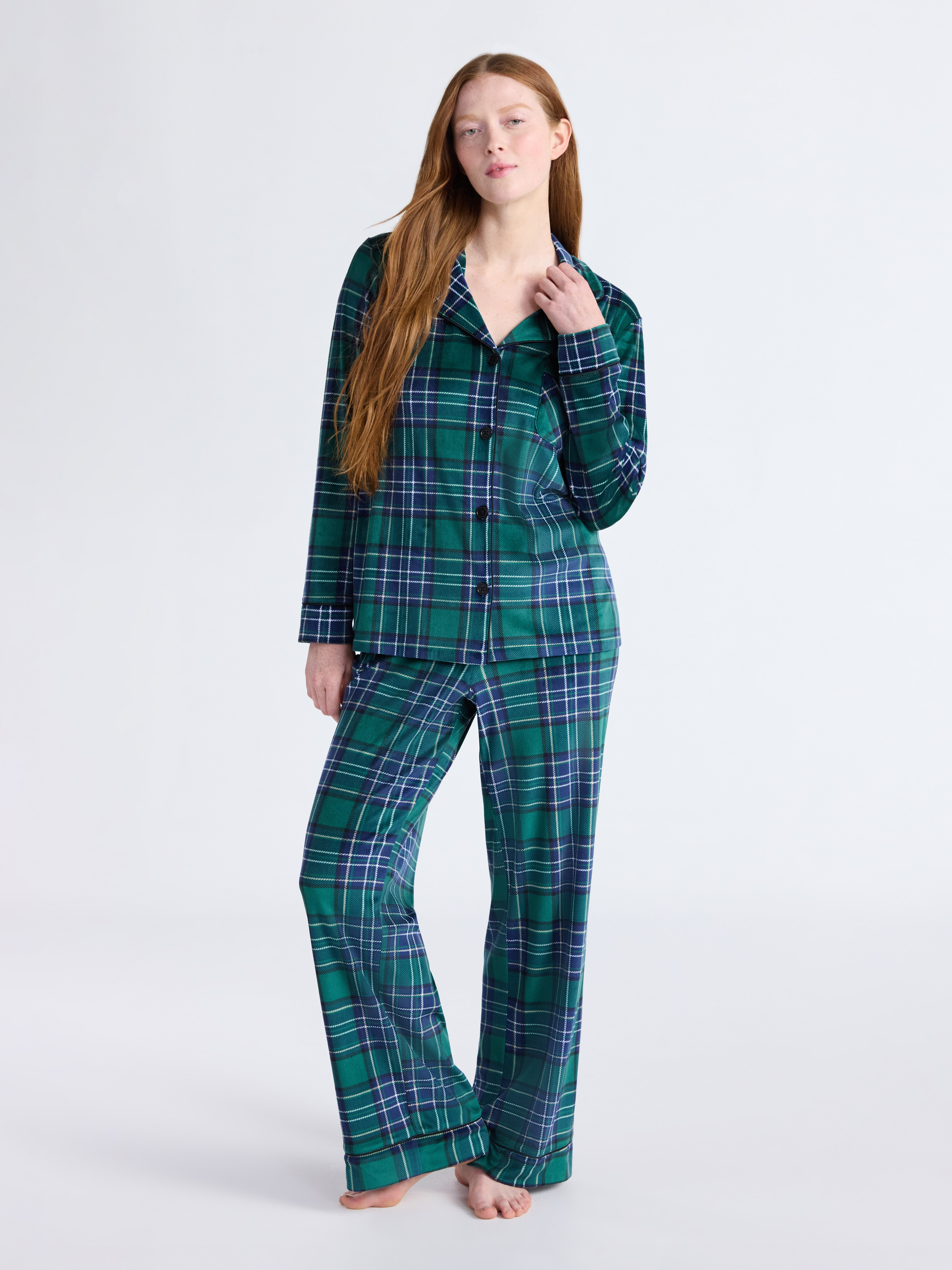 Joyspun Women’s Stretch Velour Notch Collar Long Sleeve Pajama Set ...