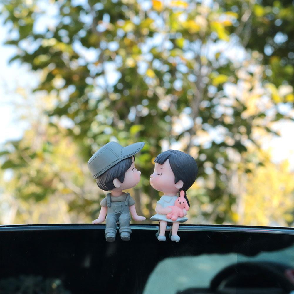 JSNKJLMN Cute Couple Mini Figure Statue Interior Car Dashboard Decor ...