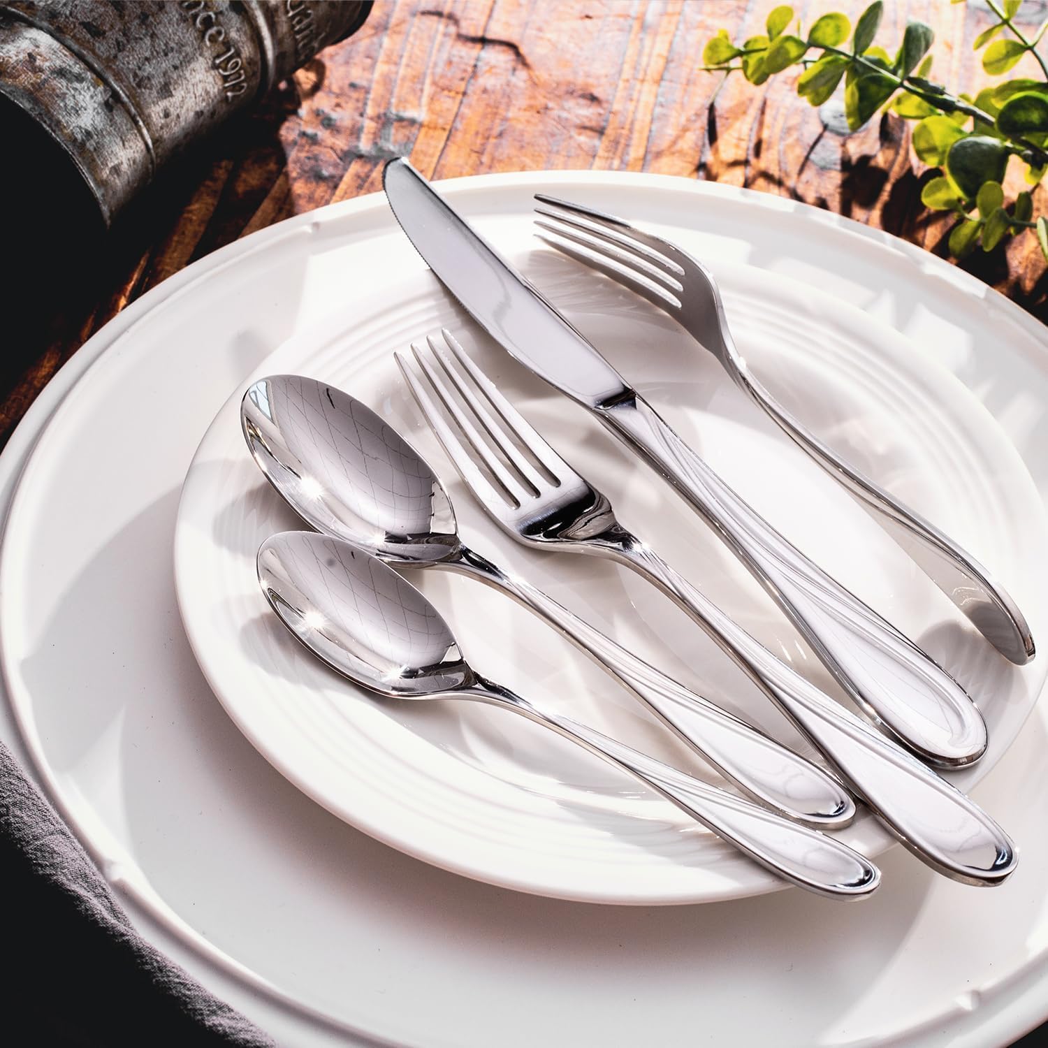JUNCHI-Wave Design Silverware Set Service for 6, 30-Piece Artistic ...