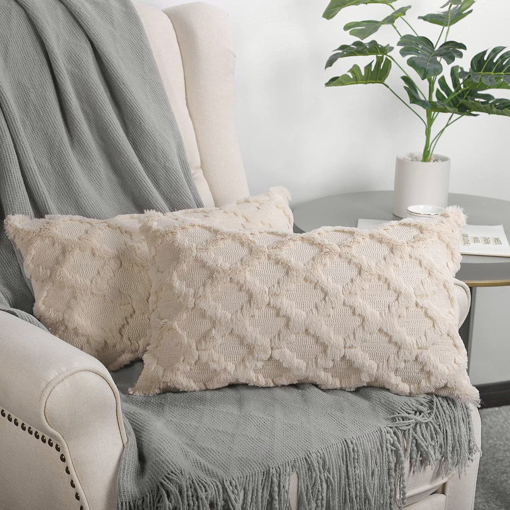 JUNWELL Boho Plush Throw Pillow Covers Decorative Soft Pillows Cases ...