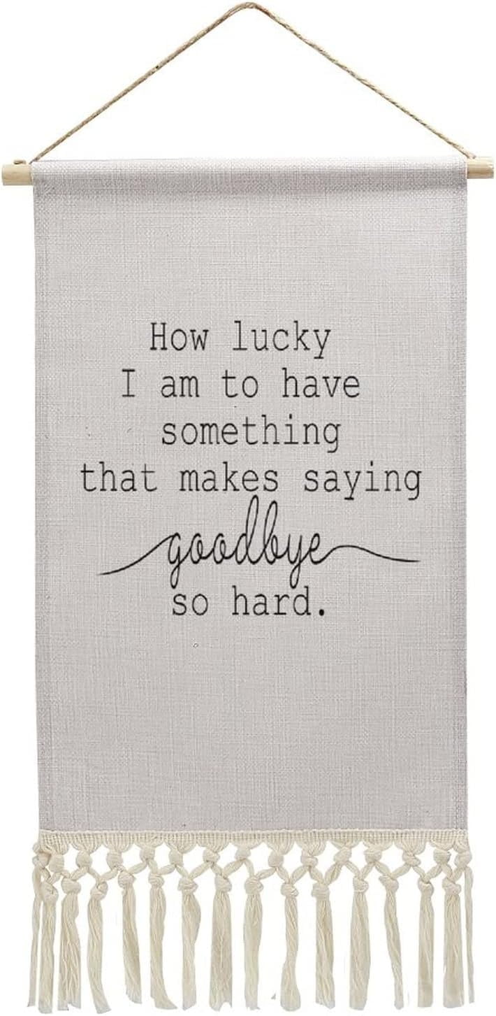 JUSIP Inspirational Quotes Wood Hanger Poster How Lucky I Am to Have ...