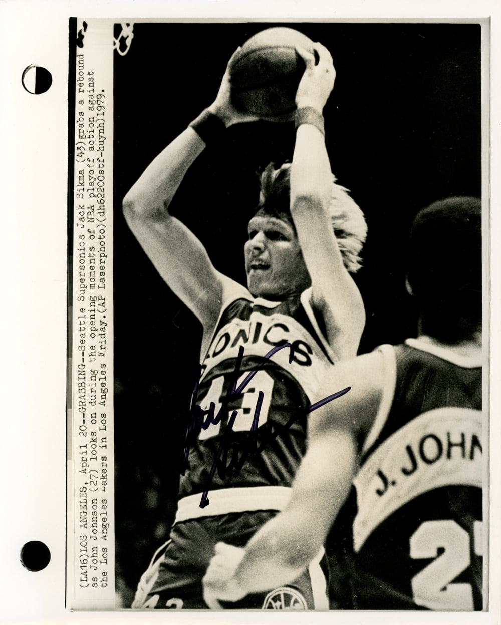 Jack Sikma Autographed 8x10 Wire Photo Seattle Supersonics MCS Holo ...