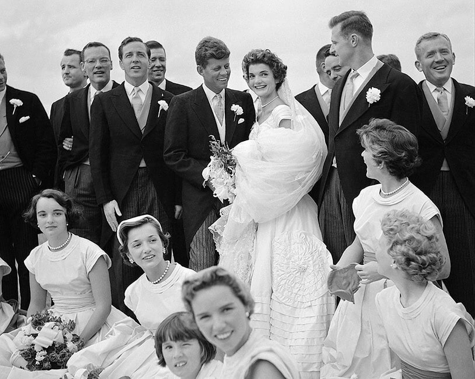 Jackie And John F Kennedy With Wedding Party - 20x30 Inch Glossy ...