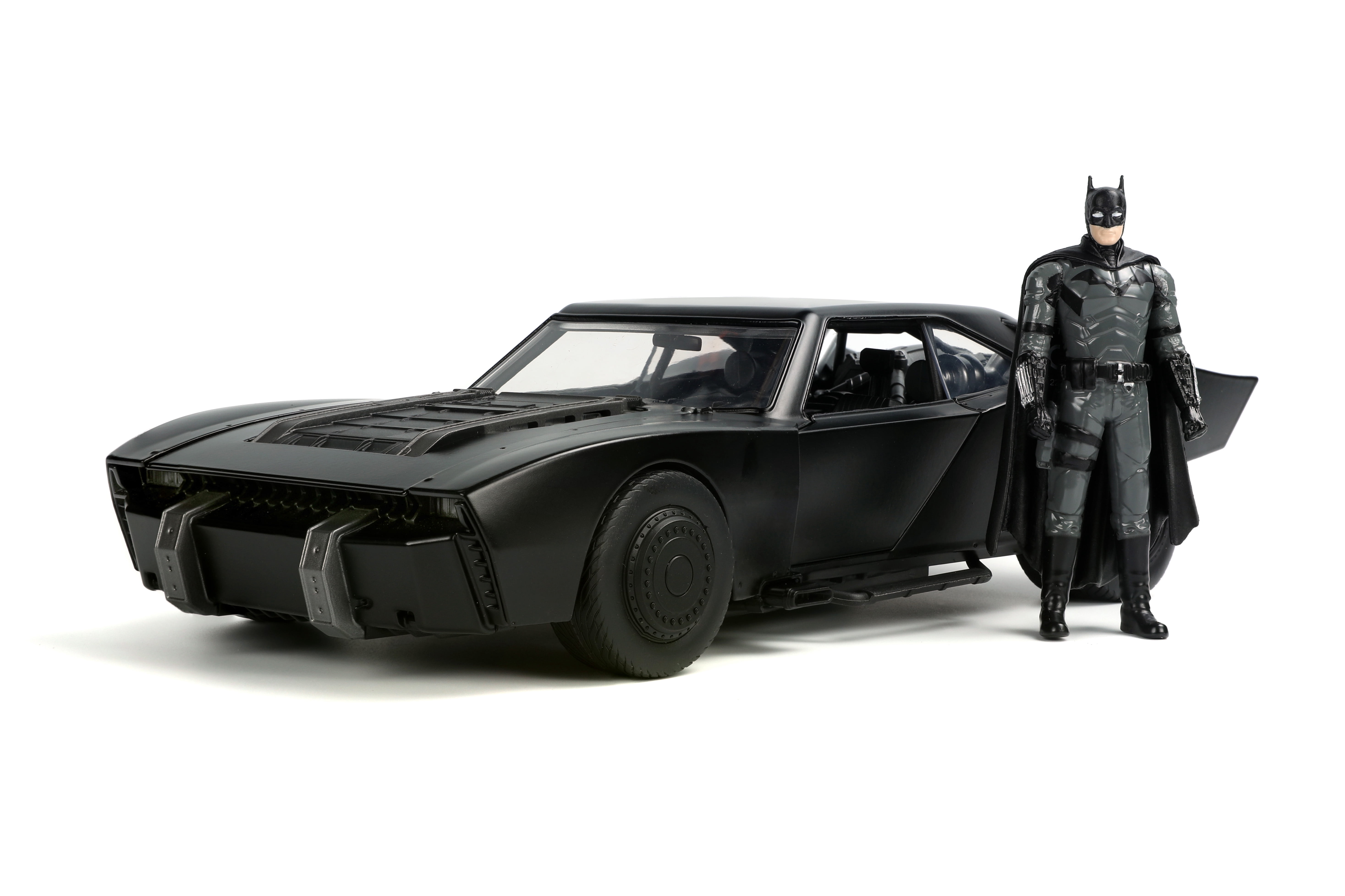DC Comics The Batman 1:18 Batmobile with Lights & Batman Action Figure ...