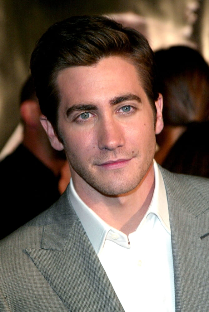 Jake Gyllenhaal At Arrivals For Jarhead Premiere, The Arclight ...