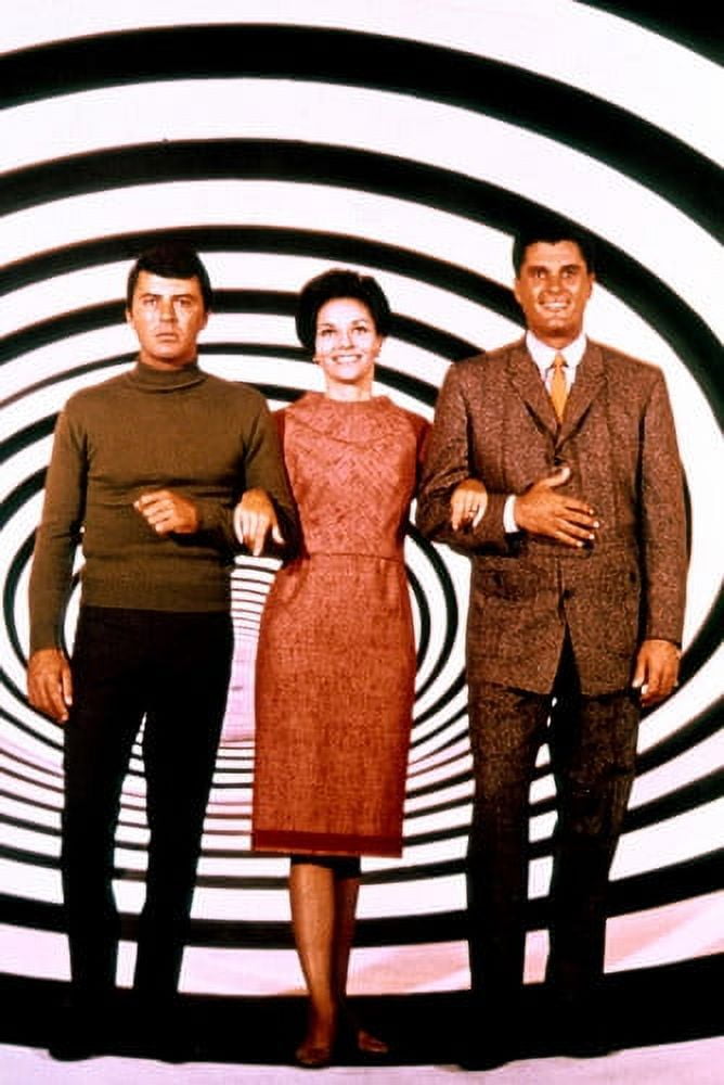 James Darren, Robert Colbert and Lee Meriwether in The Time Tunnel ...