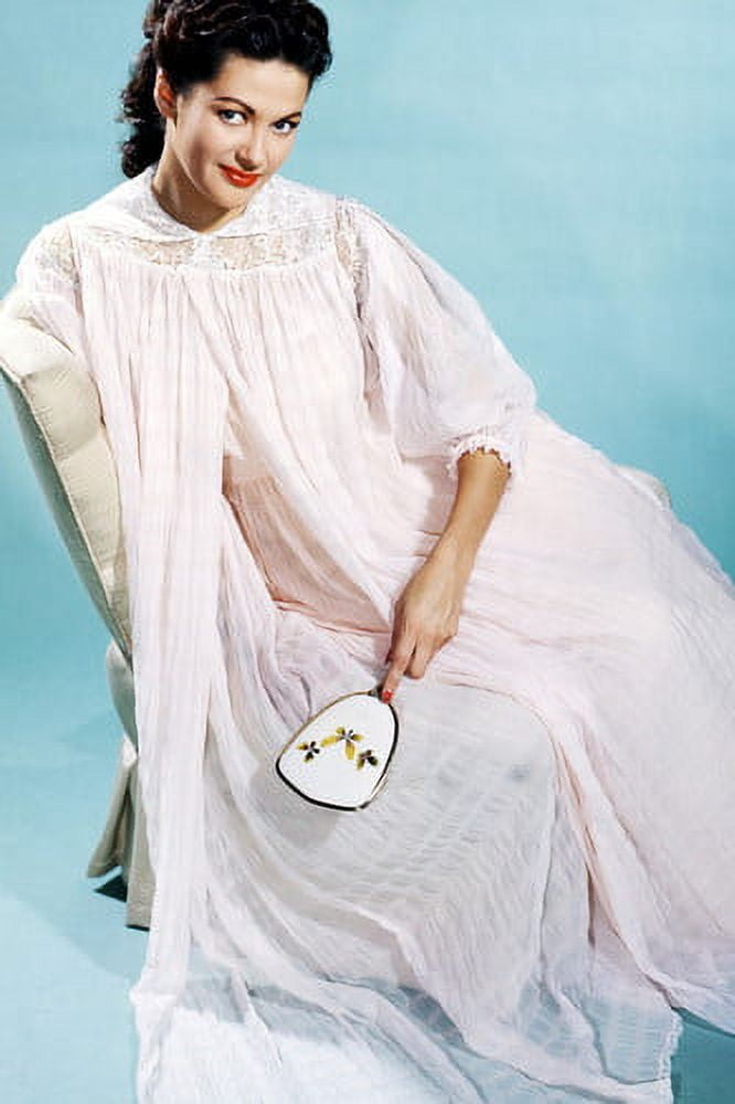Jane Russell 1950s Glamour Pose In White Negligee Holding Mirror 24x36