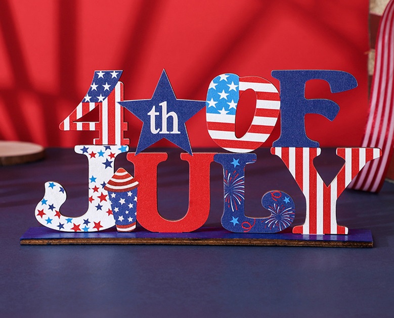 Janrevotw Patriotic Table Decorations 4th Of July Wooden Table ...