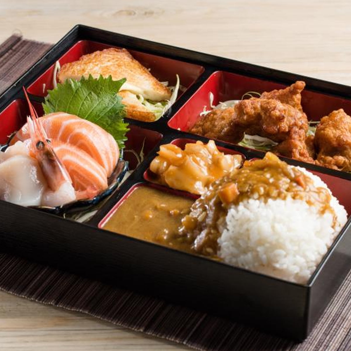 Japanese Lacquered Lunch Bento Box Traditional Home Tray Carrier ...