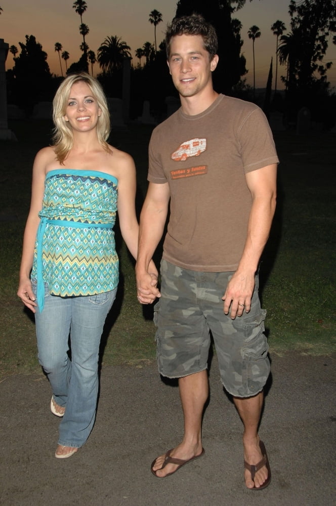 Jason Gerhardt Wife At Arrivals For Abc Sneak Peek Of Pushing Daisies ...