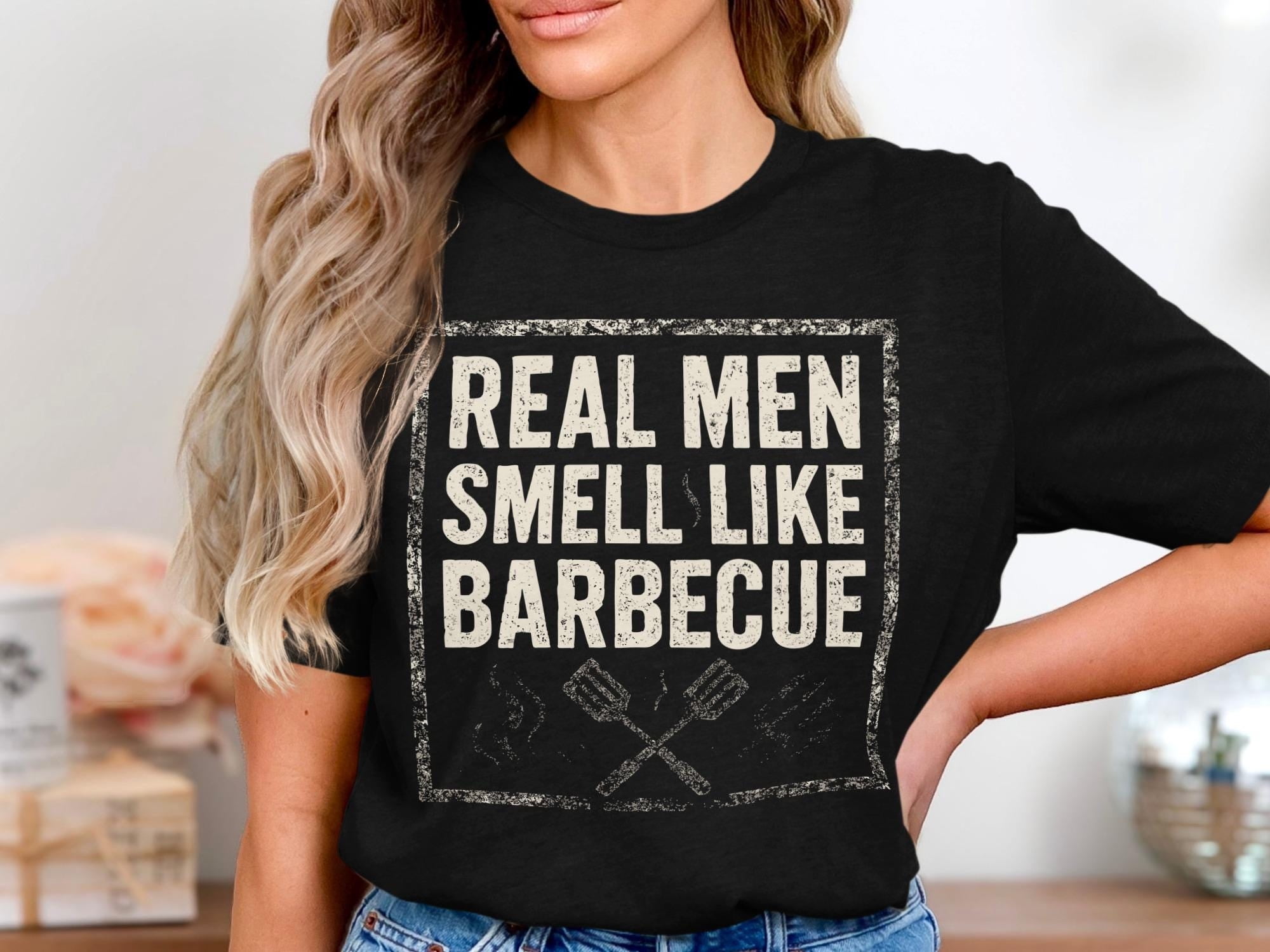 JavaC Funny BBQ Grill Shirt, Real Men Smell Like Barbecue Shirt ...