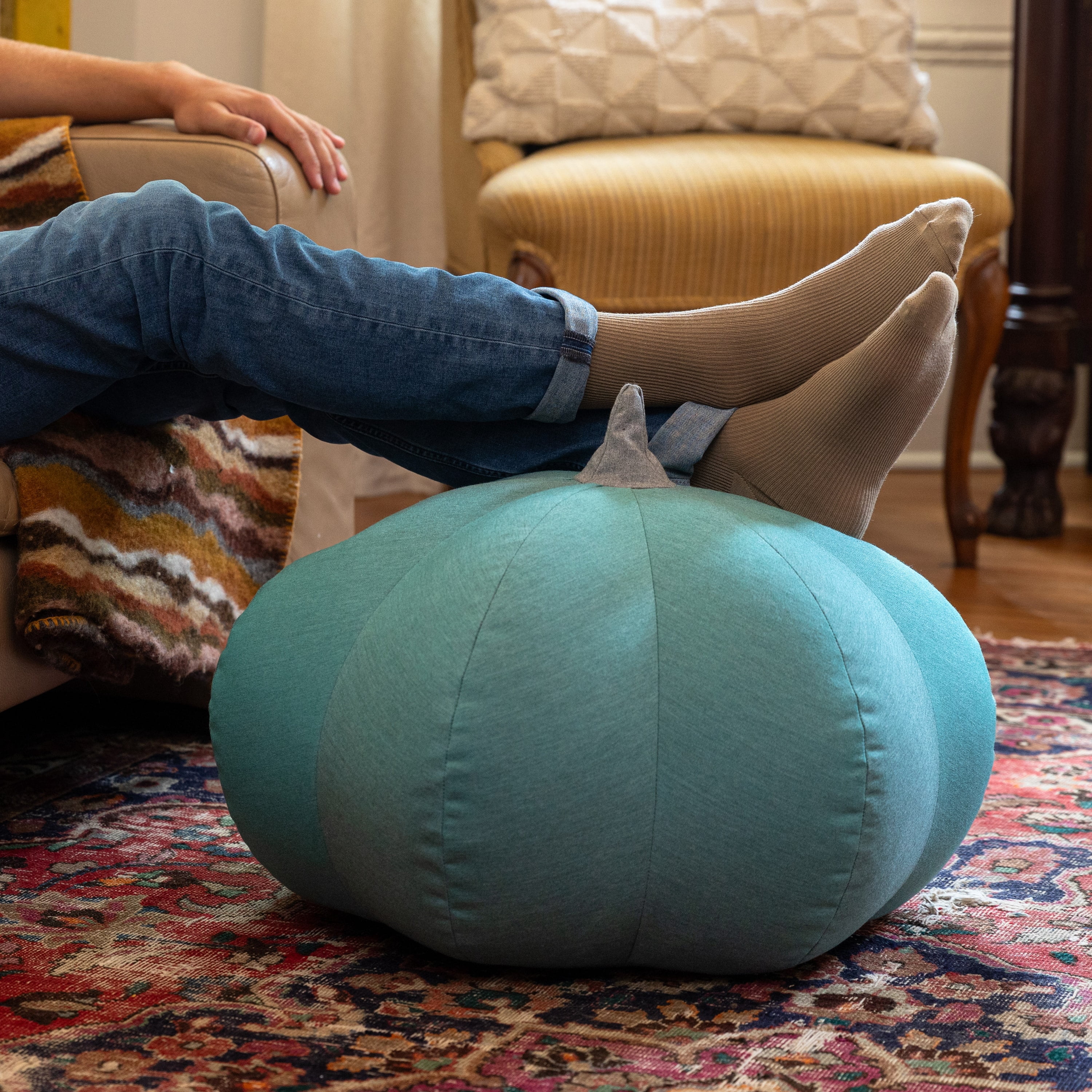 Jaxx Pumpkin Pouf - Luxurious Ottoman for Fall & Halloween Décor ...