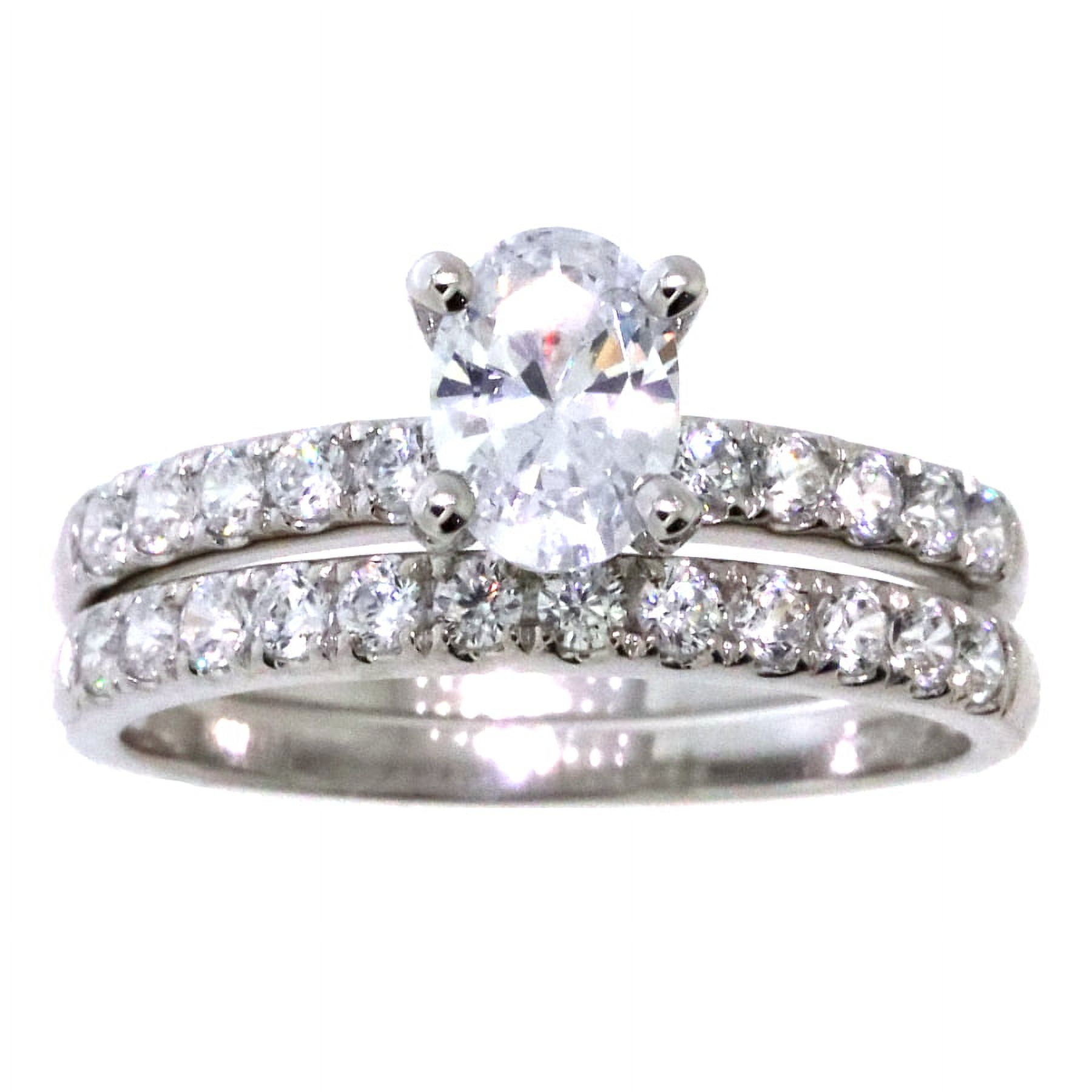 Jay Heart Designs 10K White Gold Oval Solitaire Simulated White Diamond ...