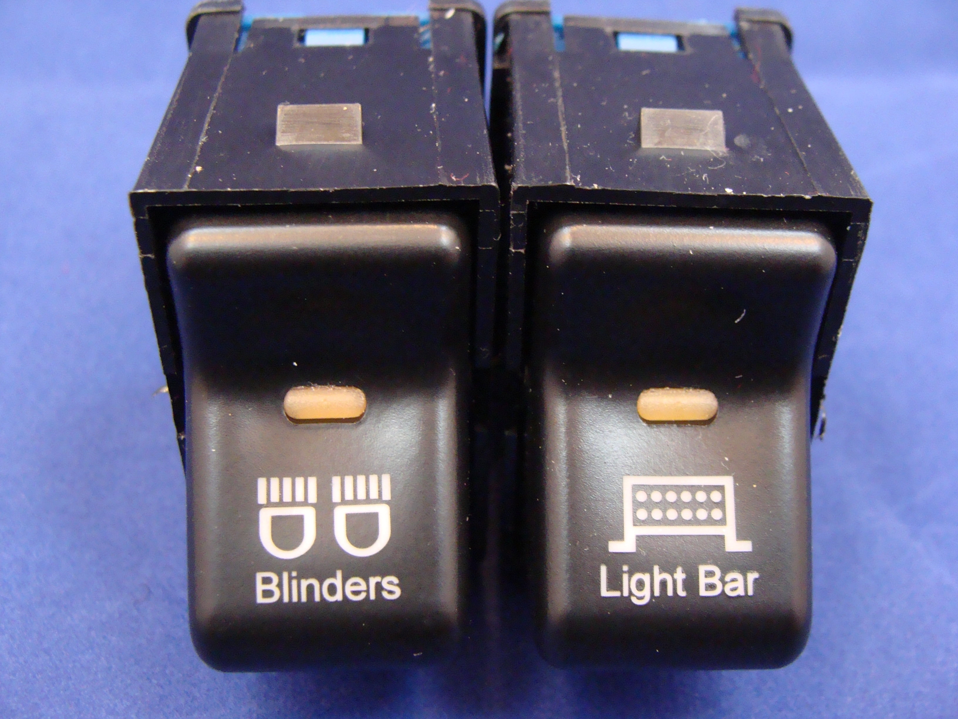 Jeep TJ Wrangler Rocker Switch Blinders and Light Bar fits in stock ...