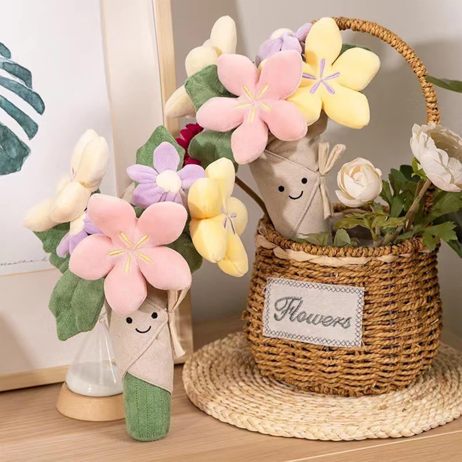 𝑱𝒆𝒍𝒍𝒚𝒄𝒂𝒕 Amuseables Bouquet of Flowers Plush Toy: A Charming Assortment ...