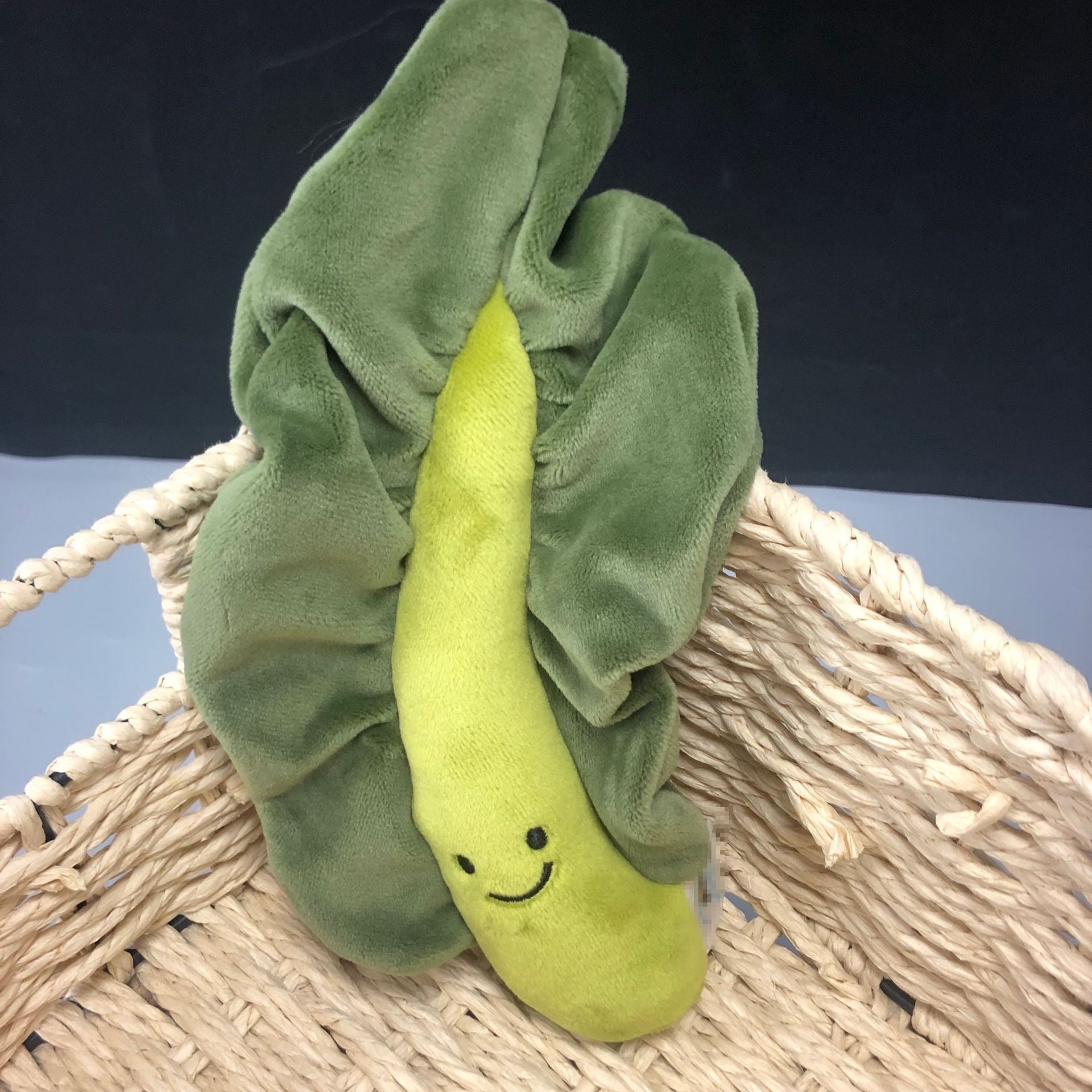 Jellycat VIVACIOUS KALE LEAF Super Soft Plush Toy CUTE Fun RETIRED ...