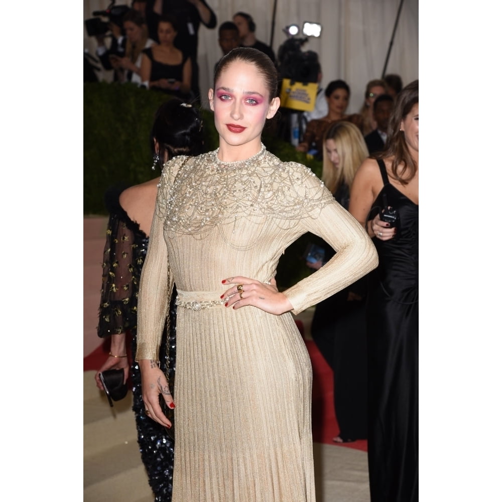 Jemima Kirke At Arrivals For Manus X Machina Fashion In An Age Of ...
