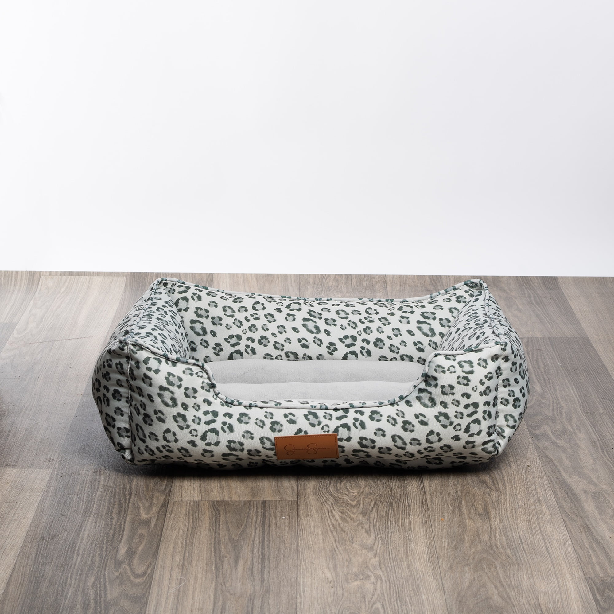 Jessica Simpson Medium Quilted Canvas Cuddler Dog Bed, Wilding, Grey ...