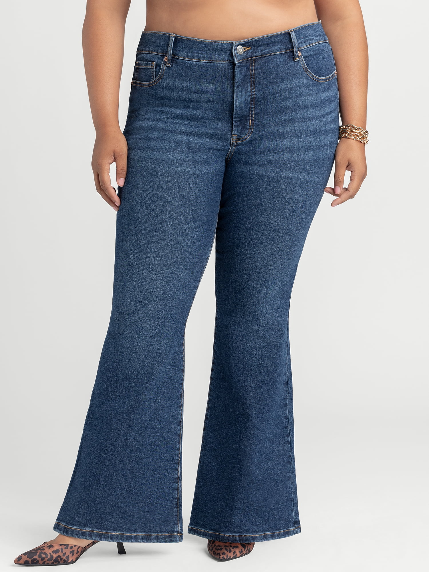 Jessica Simpson Women's and Women's Plus Daisy Fitted Flare Jeans, 30.5 ...
