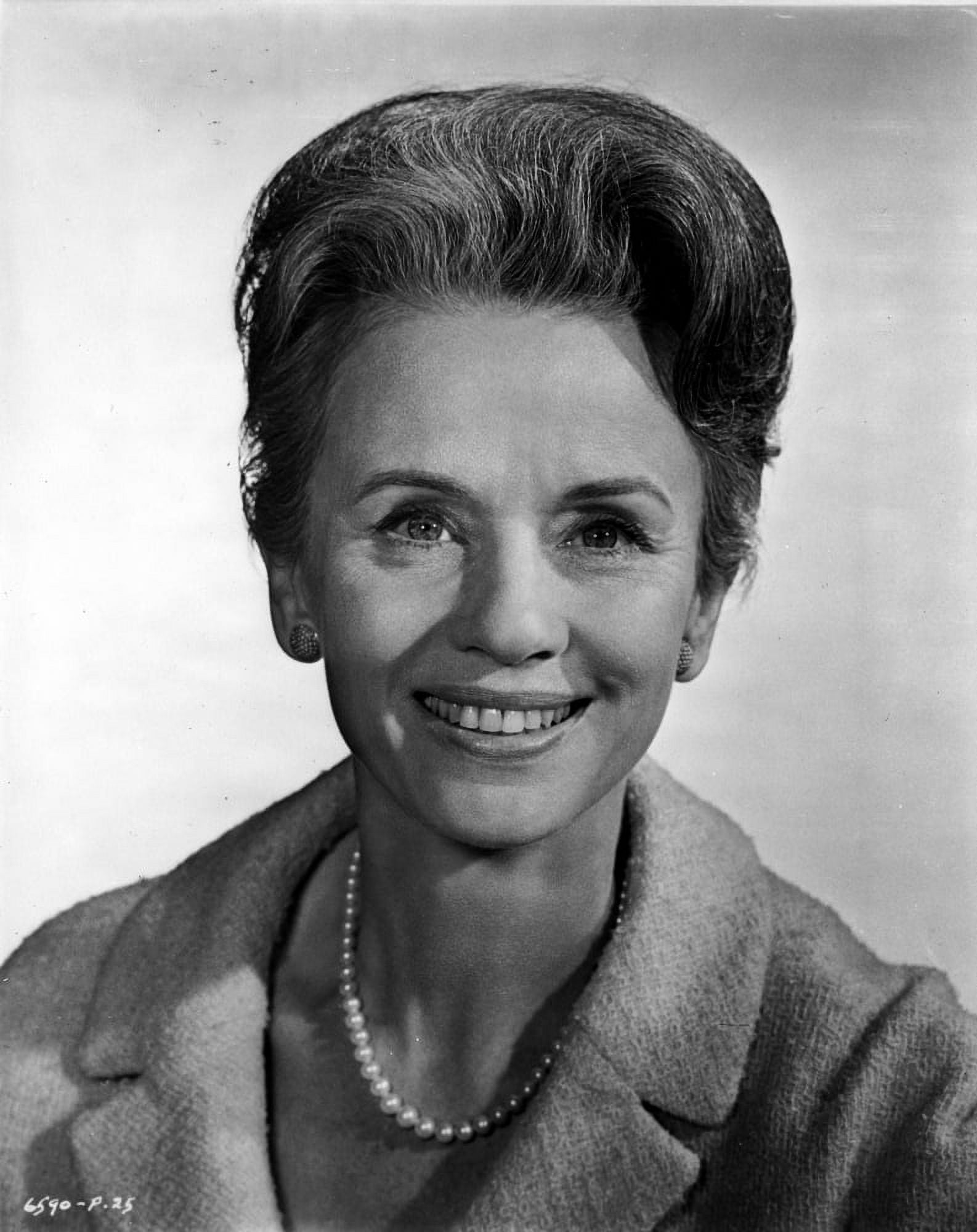 Jessica Tandy Portrait in White Linen Suit Dress and Pearl Necklace ...