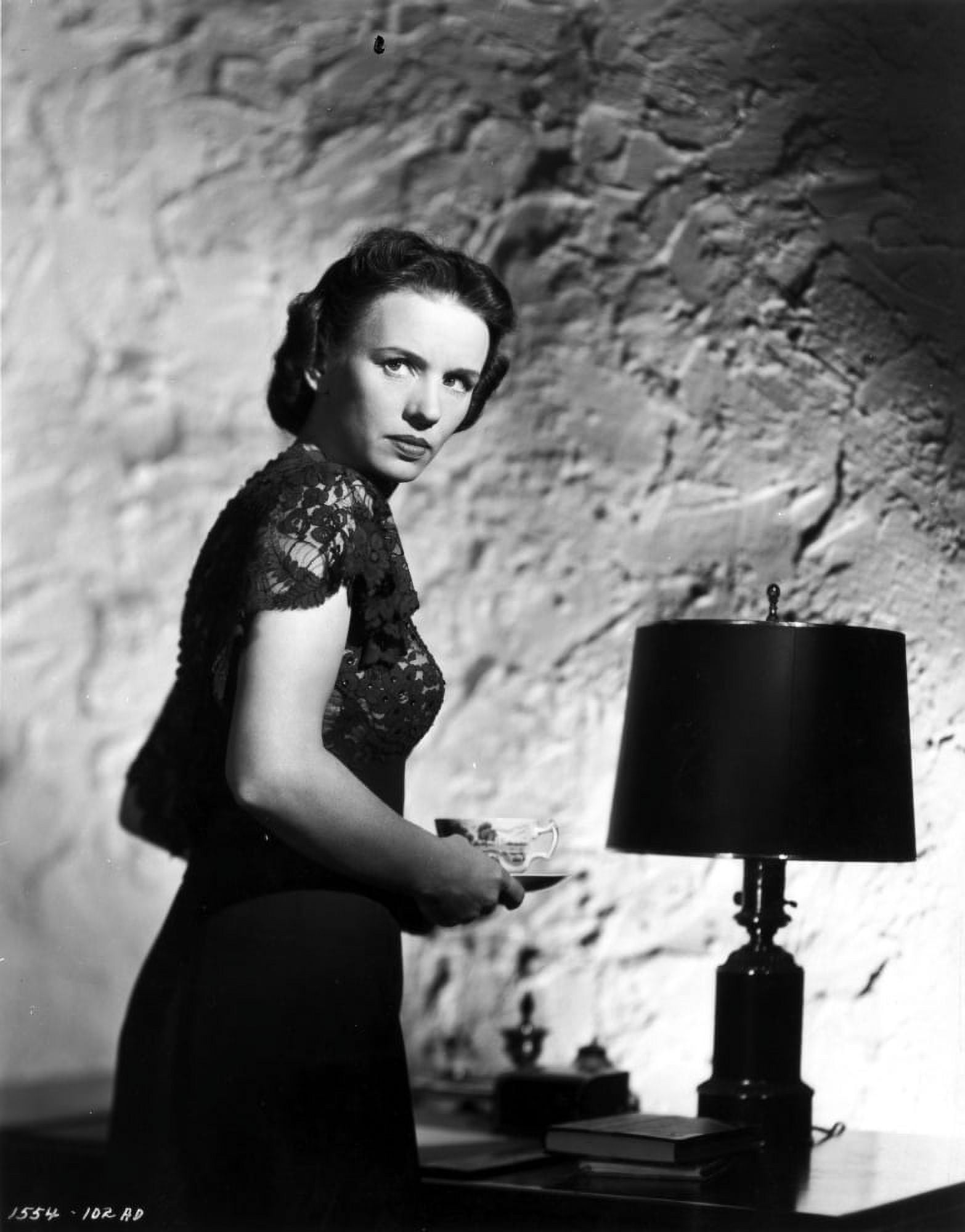 Jessica Tandy Posed in Classic Photo Print (8 x 10) - Walmart.com