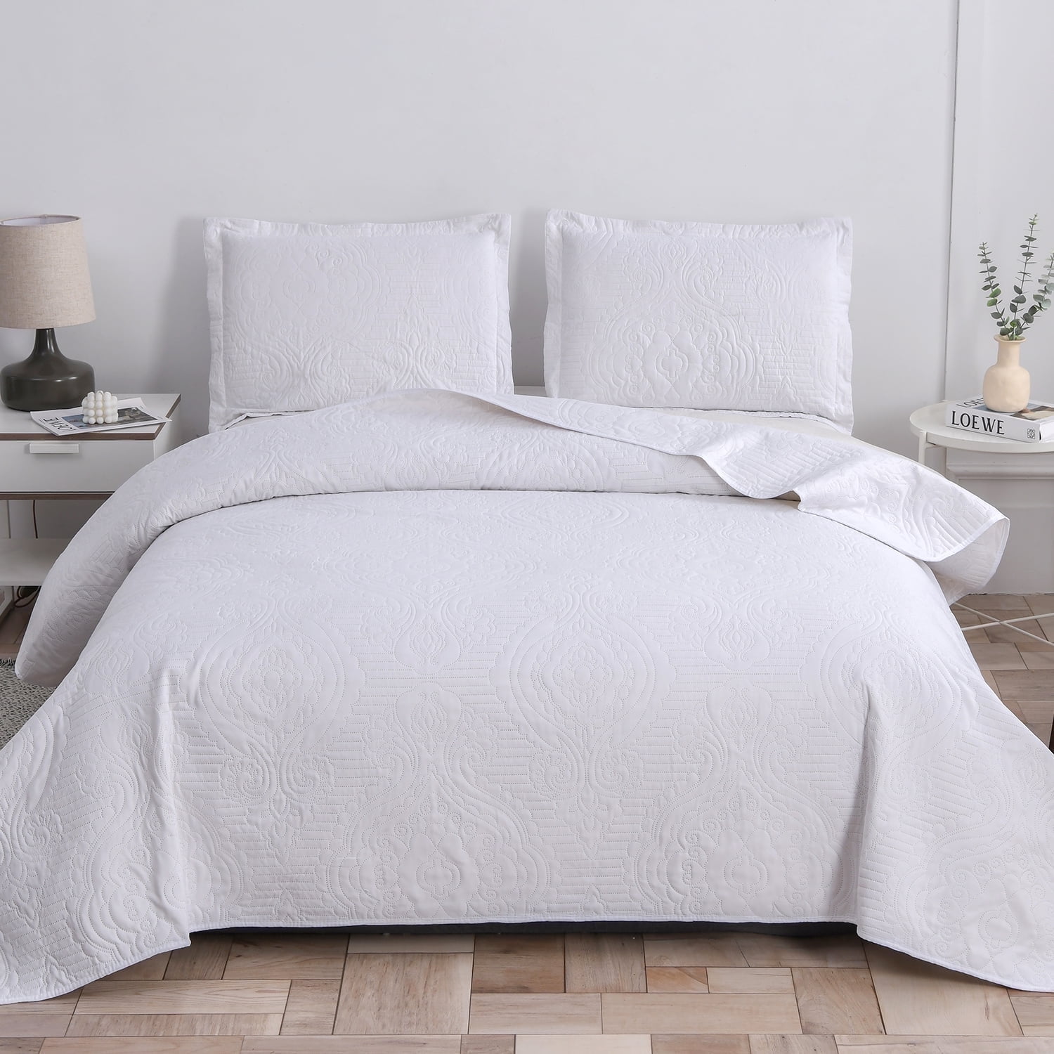Jessy Home King Quilt Set, White - Floral Microfiber Bedspread Coverlet ...