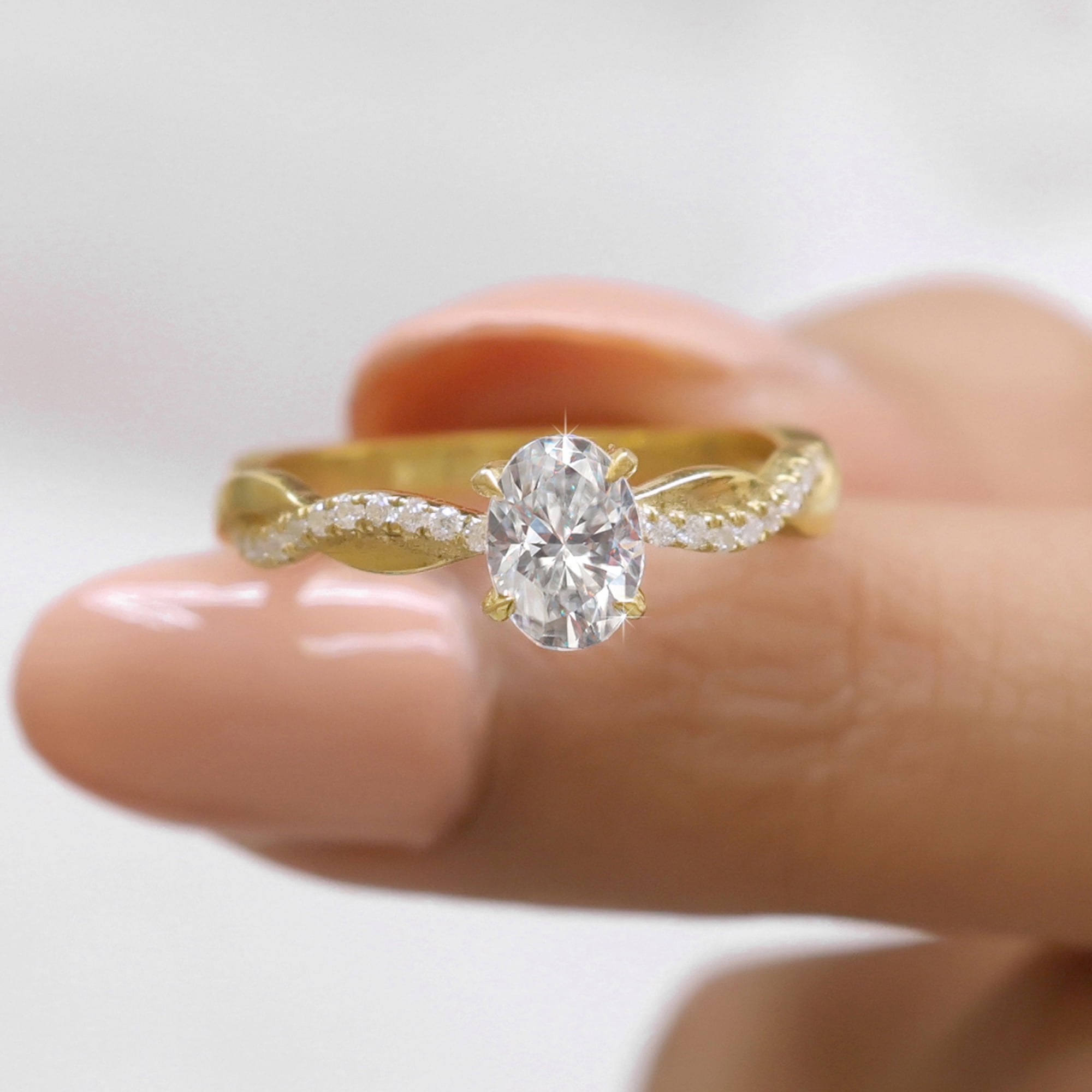 JEWELEGANT 1 Ct Oval Moissanite Engagement Ring, Twisted Braided ...