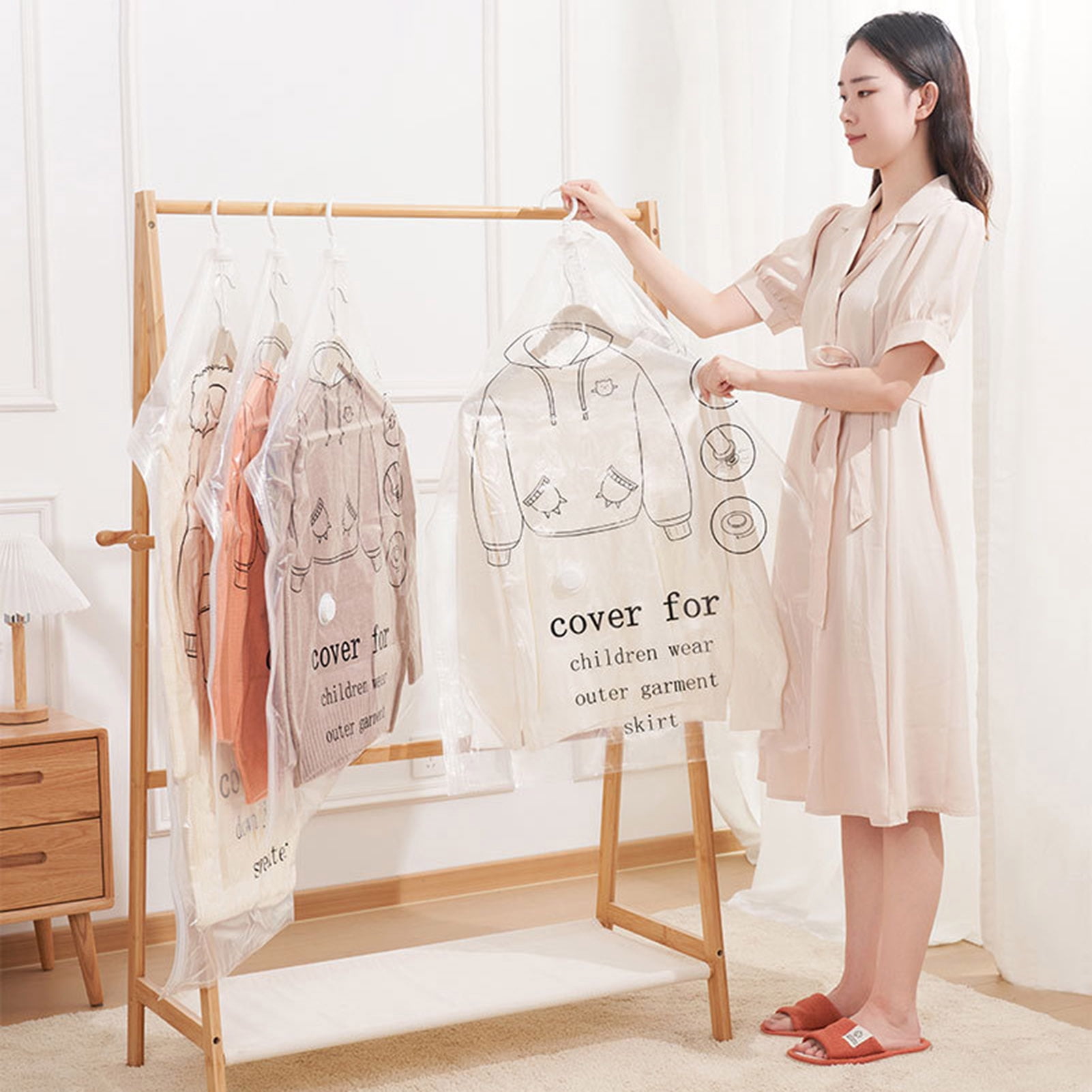 Jiaroswwei Vacuum Compression Garment Bag Hook Hanging Style Clothes ...