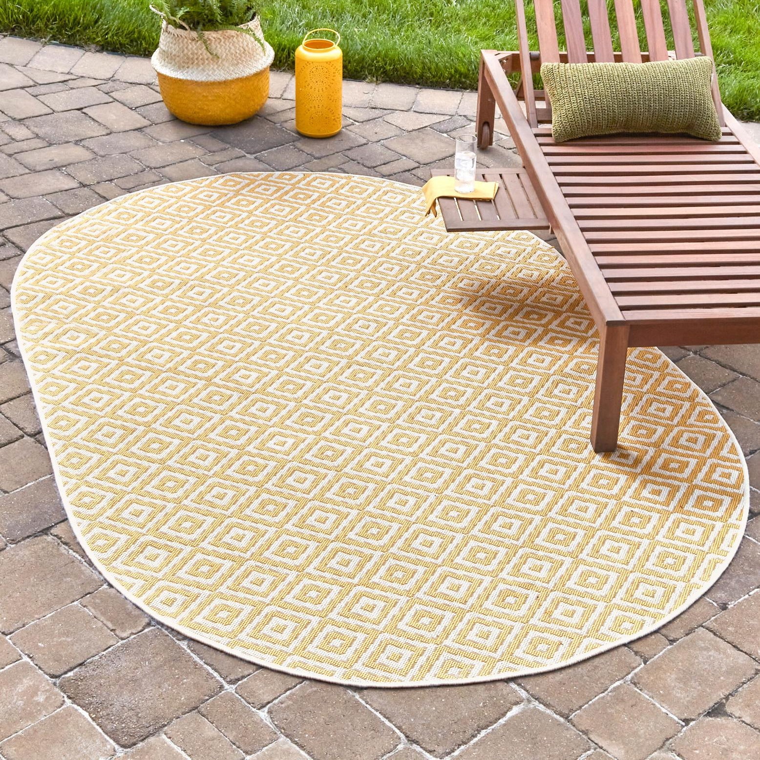 Jill Zarin Outdoor Collection Area Rug - Costa Rica (7' 10" x 10' Oval ...