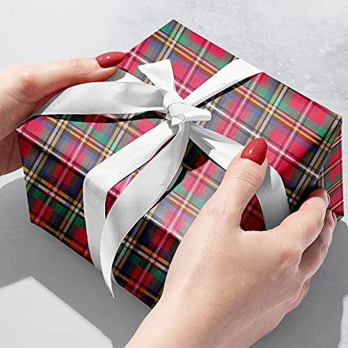 Jillson Roberts Bulk Gift Wrapping Paper, Tartan, 1/2 Ream 417' x 24 ...