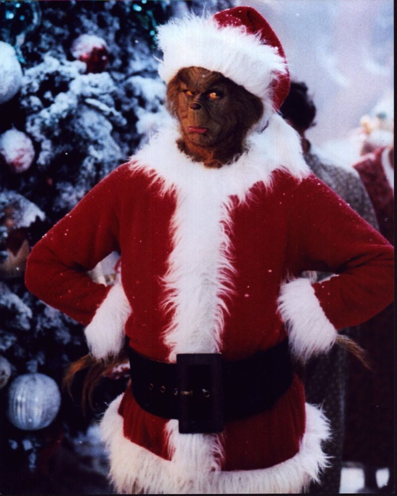 Jim Carrey With Hands On Hips In How The Grinch Stole Christmas Photo ...