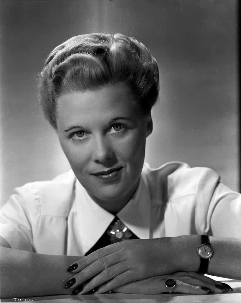 Joan Harrison Leaning with Two Hands Crossed Portrait Photo Print (24 x ...