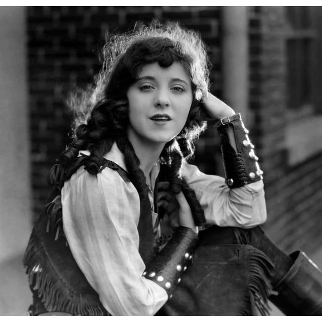 Jobyna Ralston Portrait (10 x 8) - Walmart.com