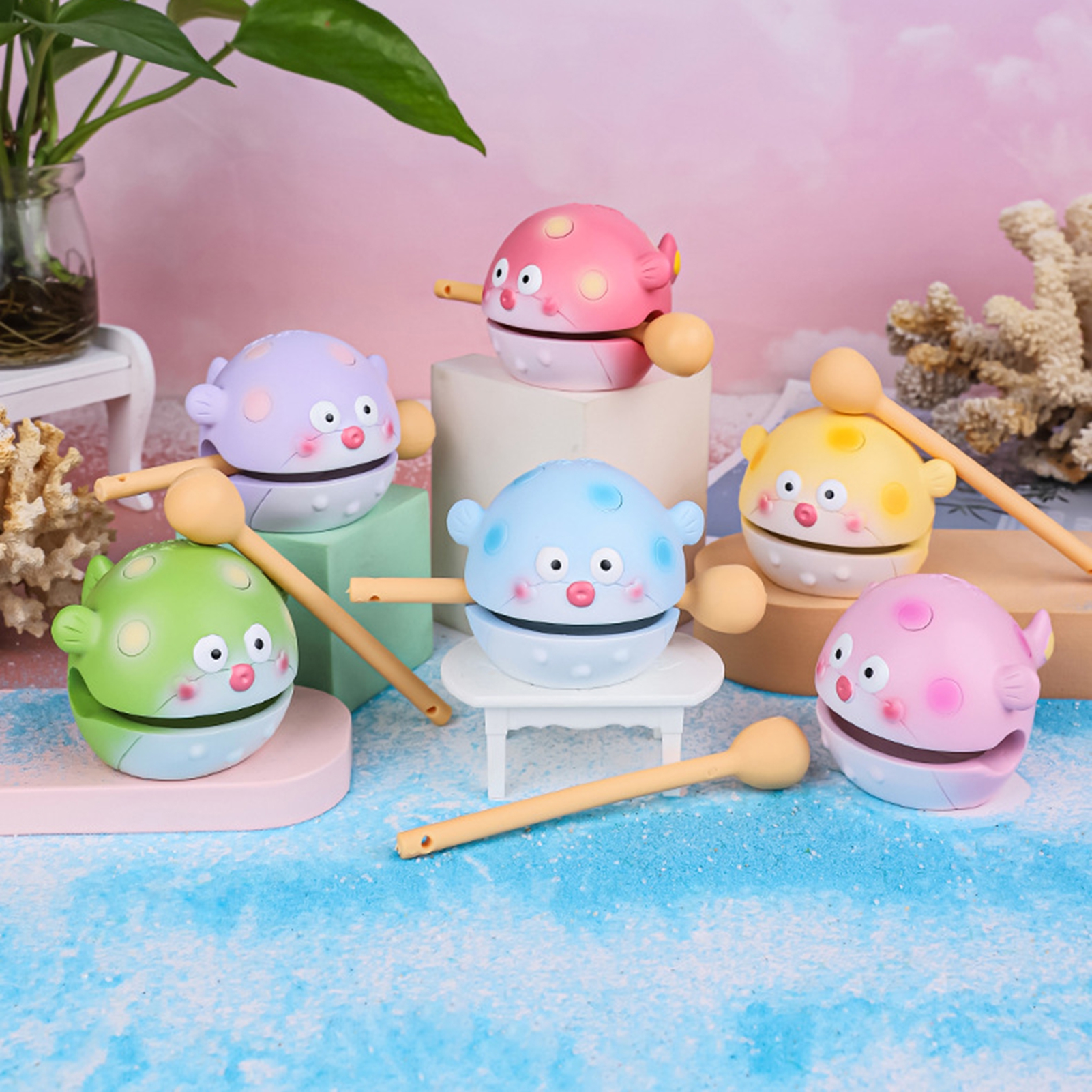 Joernso Cute Cartoon Fish Funny Decompression Toy Sound-making ...