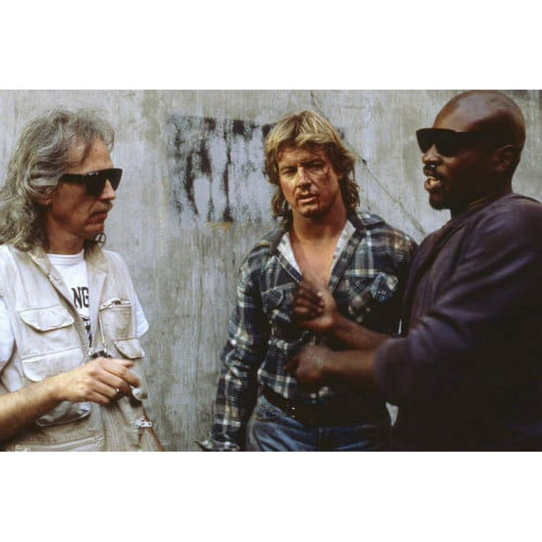 Keith David They Live THEY LIVE” DVD: (LIMITED EDITION) Roddy Piper,