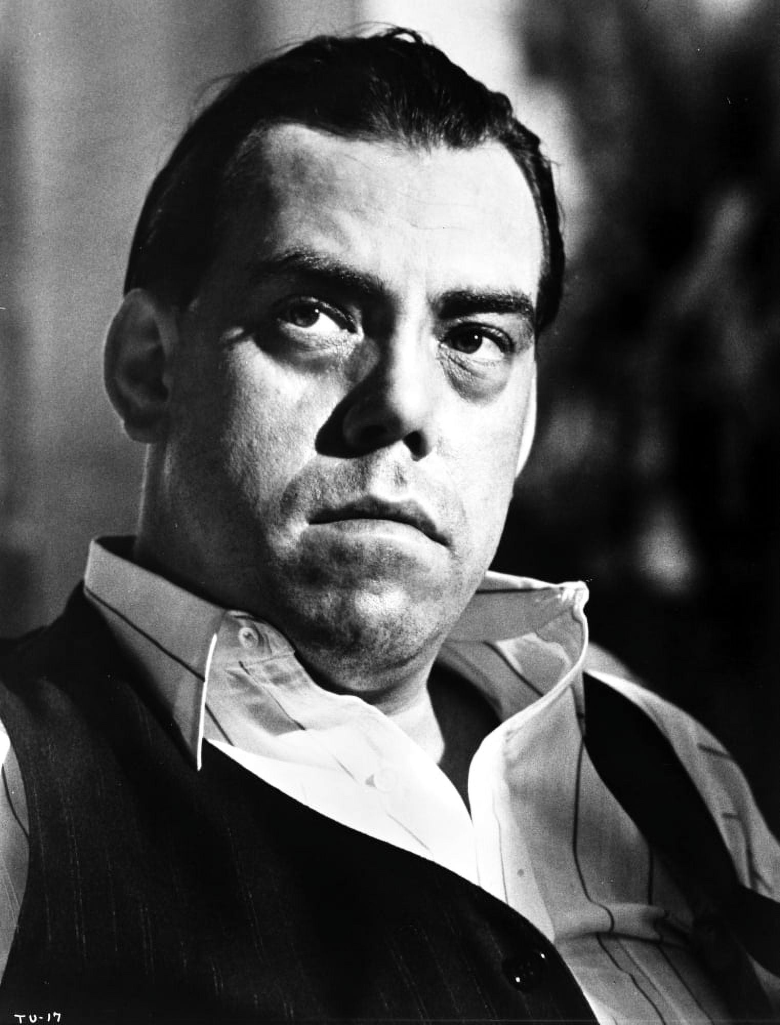 John Schuck Close Up Classic Portrait Photo Print (24 x 30) - Walmart.com