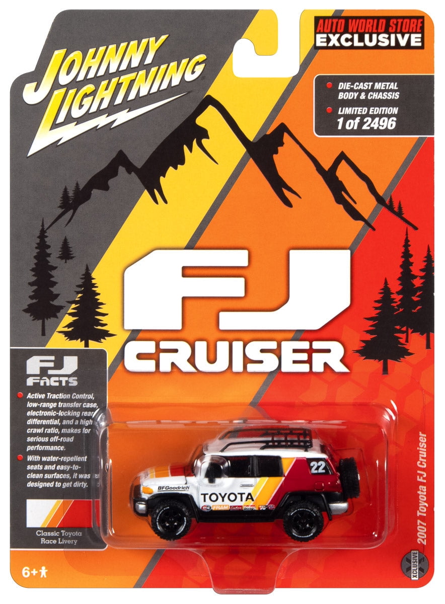Johnny Lightning Classic Gold Diecast Car Toy: 2007 Toyota FJ Cruiser 1 ...