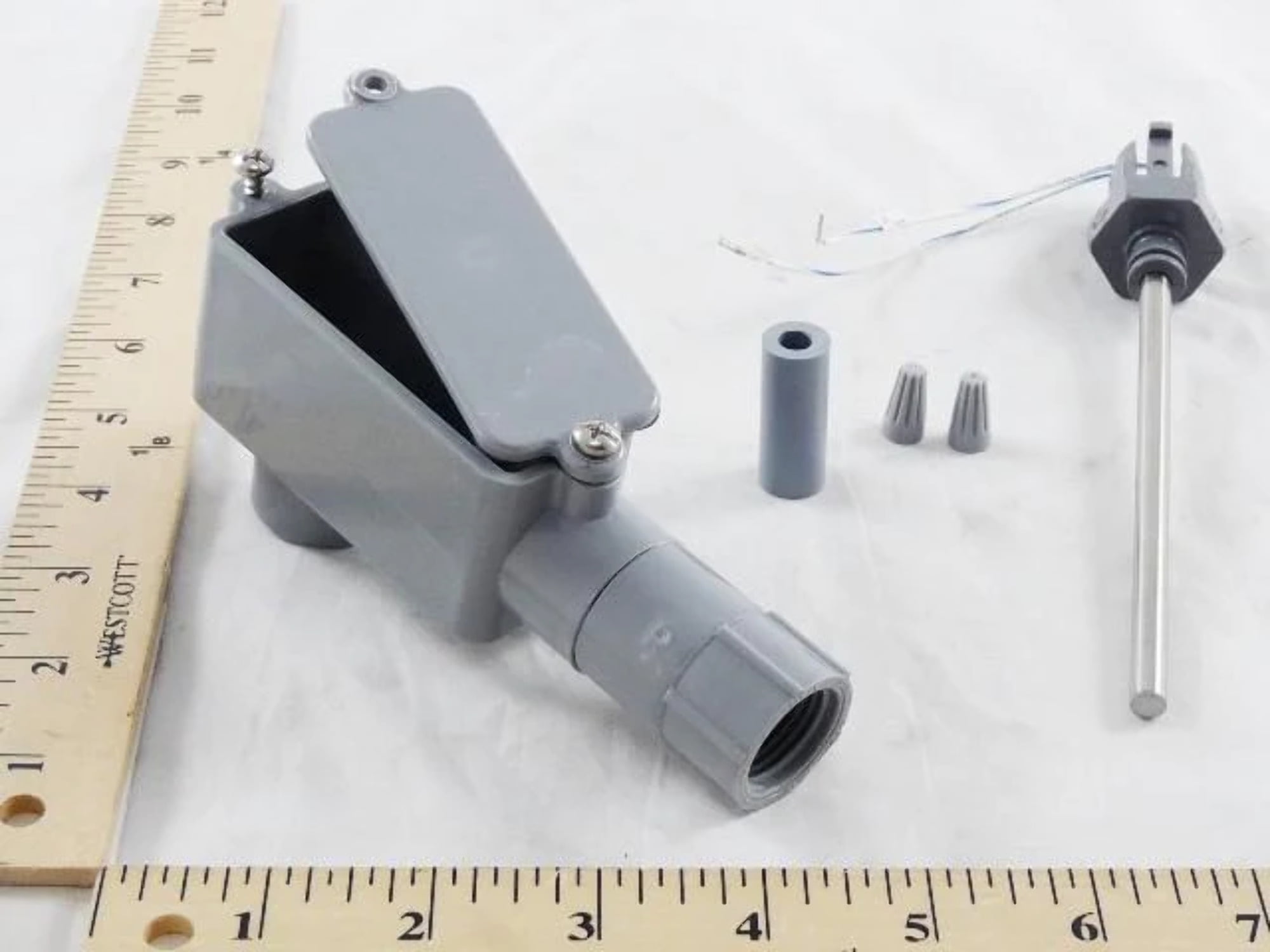 Johnson Controls TE-635AP-1 - 6 1K Ohm Sensor with Conduit - Walmart.com