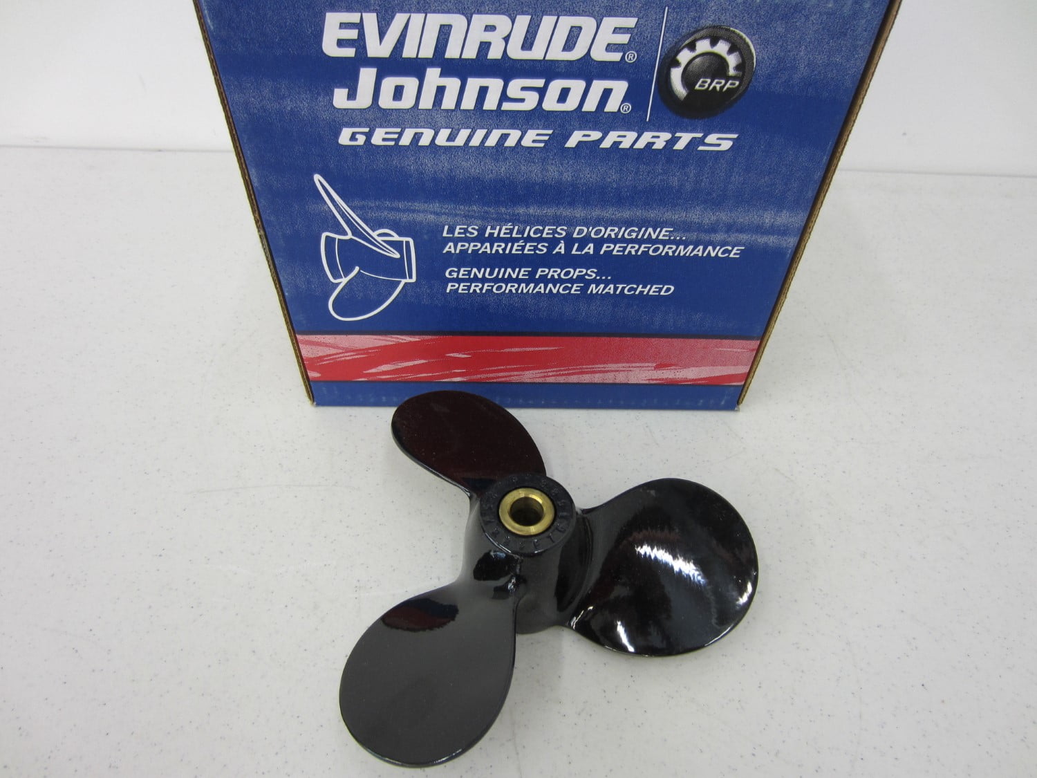 Johnson Evinrude OMC New OEM Prop,Al 8-1/4X8, 0763588 - Walmart.com
