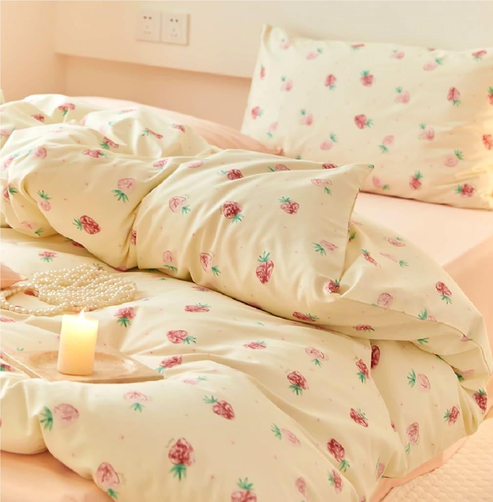 Jolusere Cream Pink Strawberry Girls Queen Comforter Set, 3 Pieces Soft ...