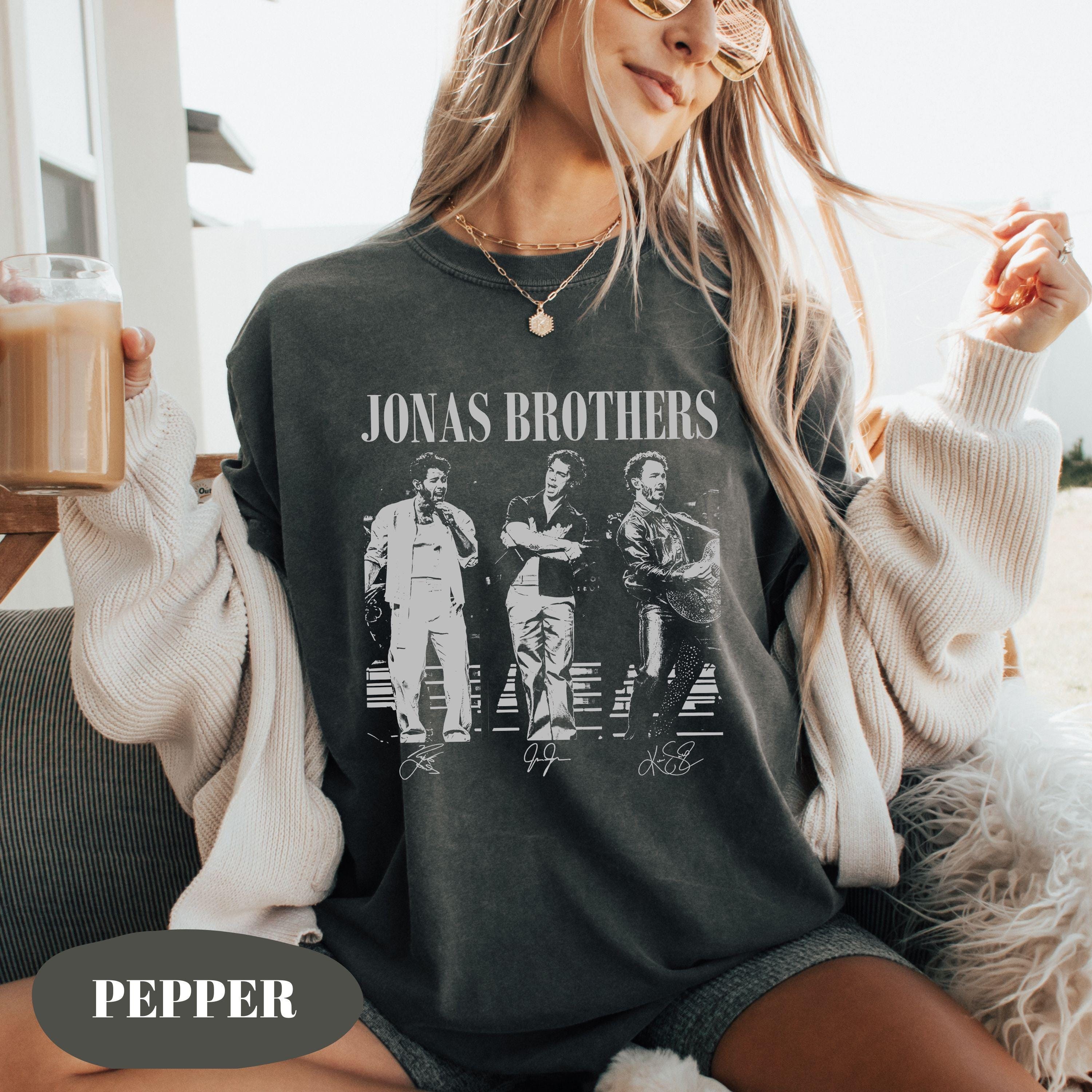 Jonas Brothers 20Th Anniversary Shirt, Vintage Living The Dream Tour ...