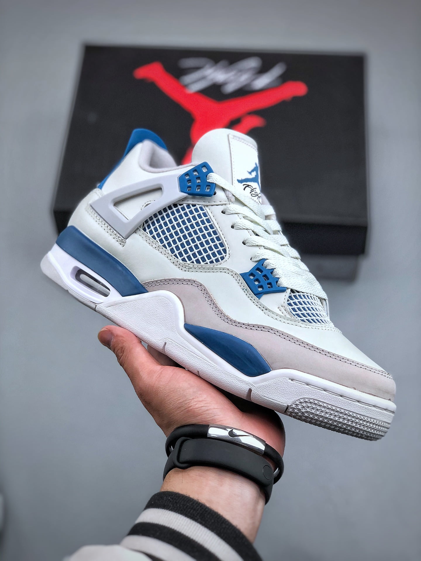 Jordаn 4 Retro Military Blue (2024) Men's - FV5029-141 (US Mens 9 ...