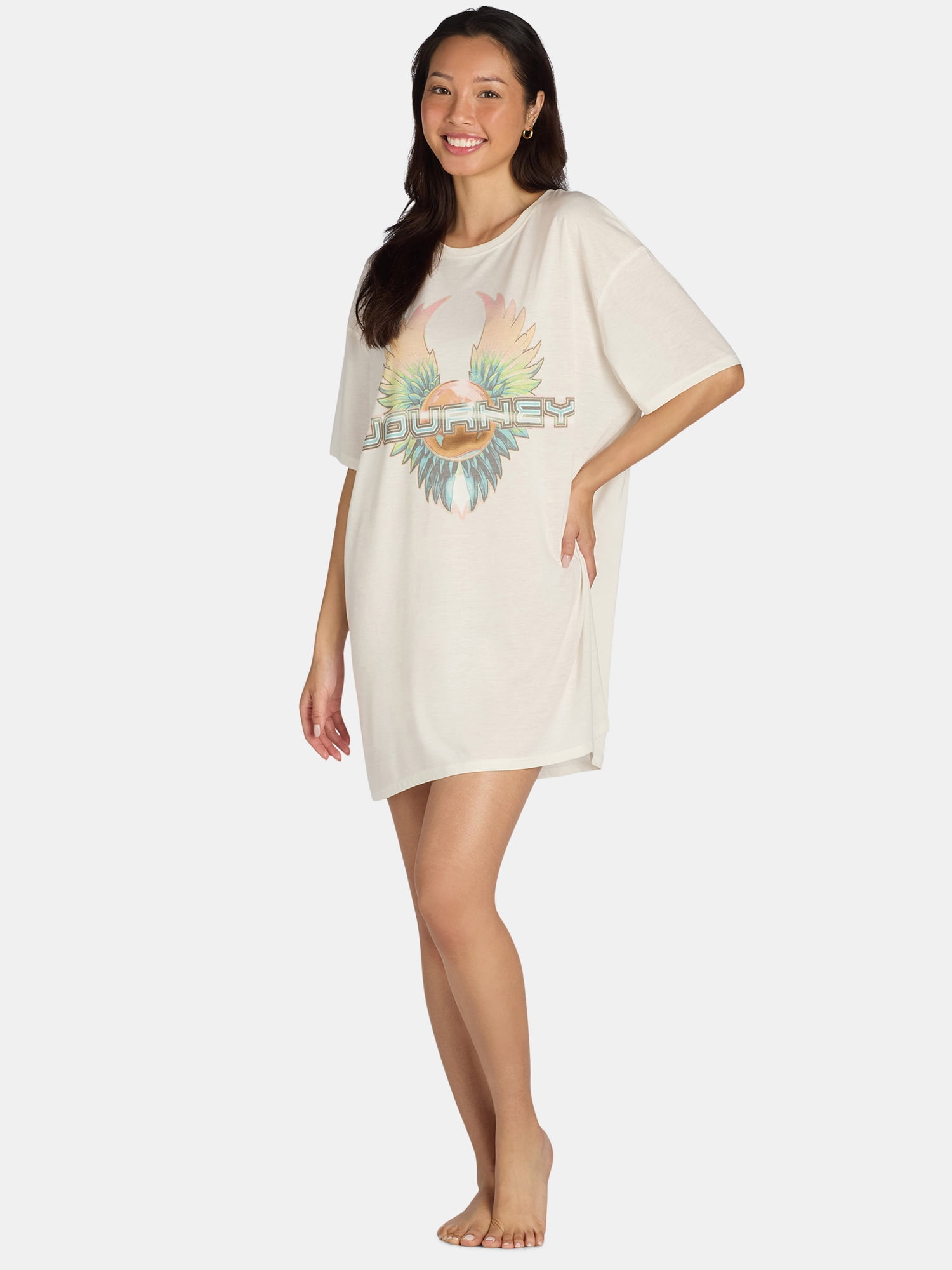 Journey Junior's Sleep Graphic Tee with Short Sleeves, Sizes S-3X ...