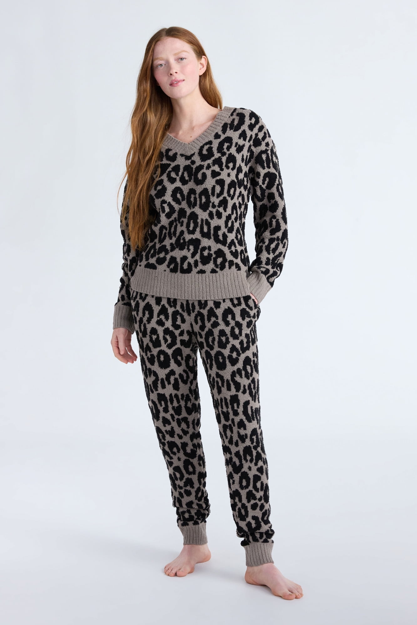 Joyspun Women's Fuzzy Knit V-Neck Top and Joggers Set, 2-Piece, Sizes ...